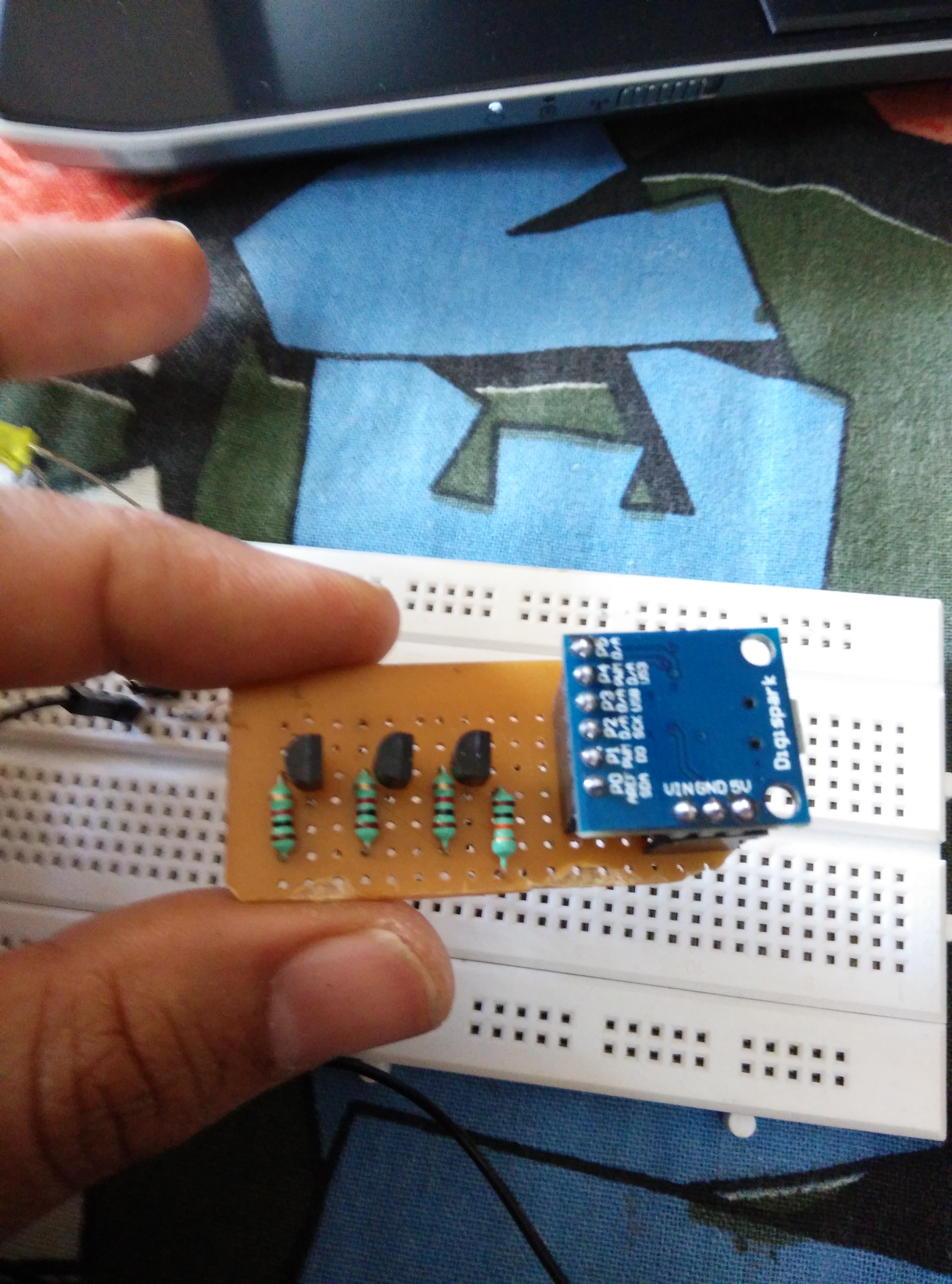 LED Tree With DigiSpark : 10 Steps (with Pictures) - Instructables