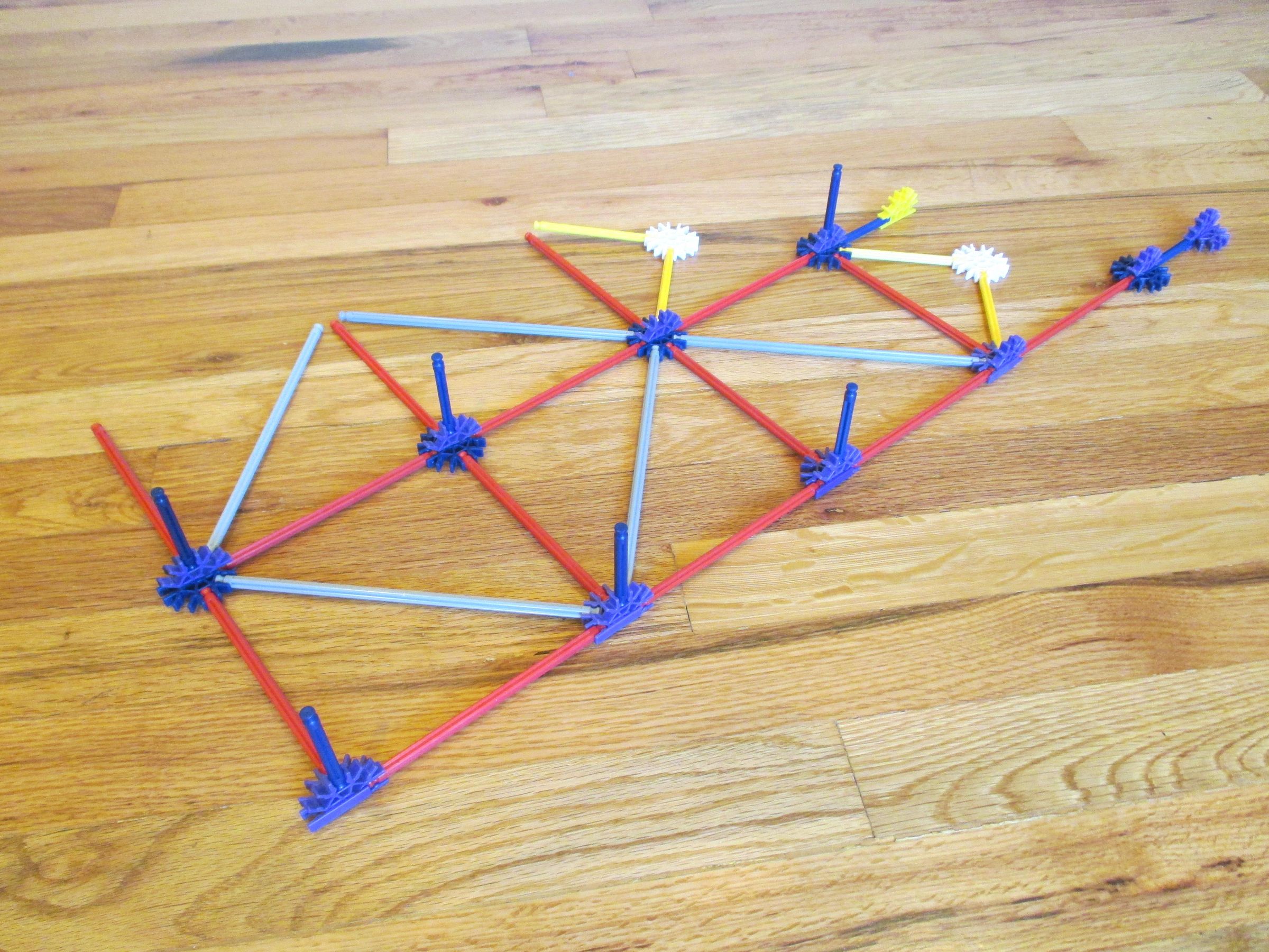 Rollercoaster Push Lift: a K'nex Ball Machine Lift : 8 Steps ...