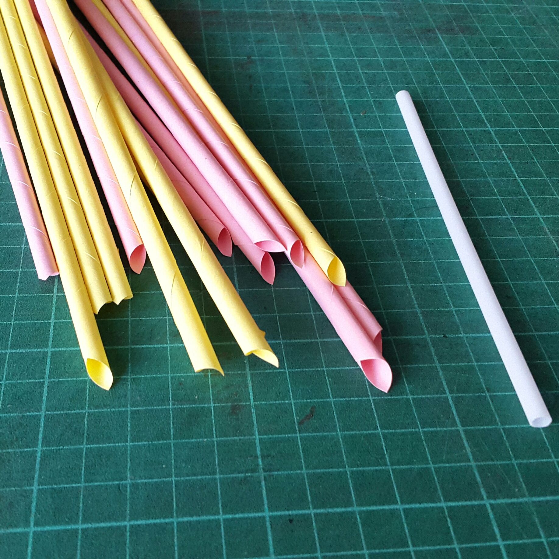 Make Paper Straws : 6 Steps (with Pictures) - Instructables