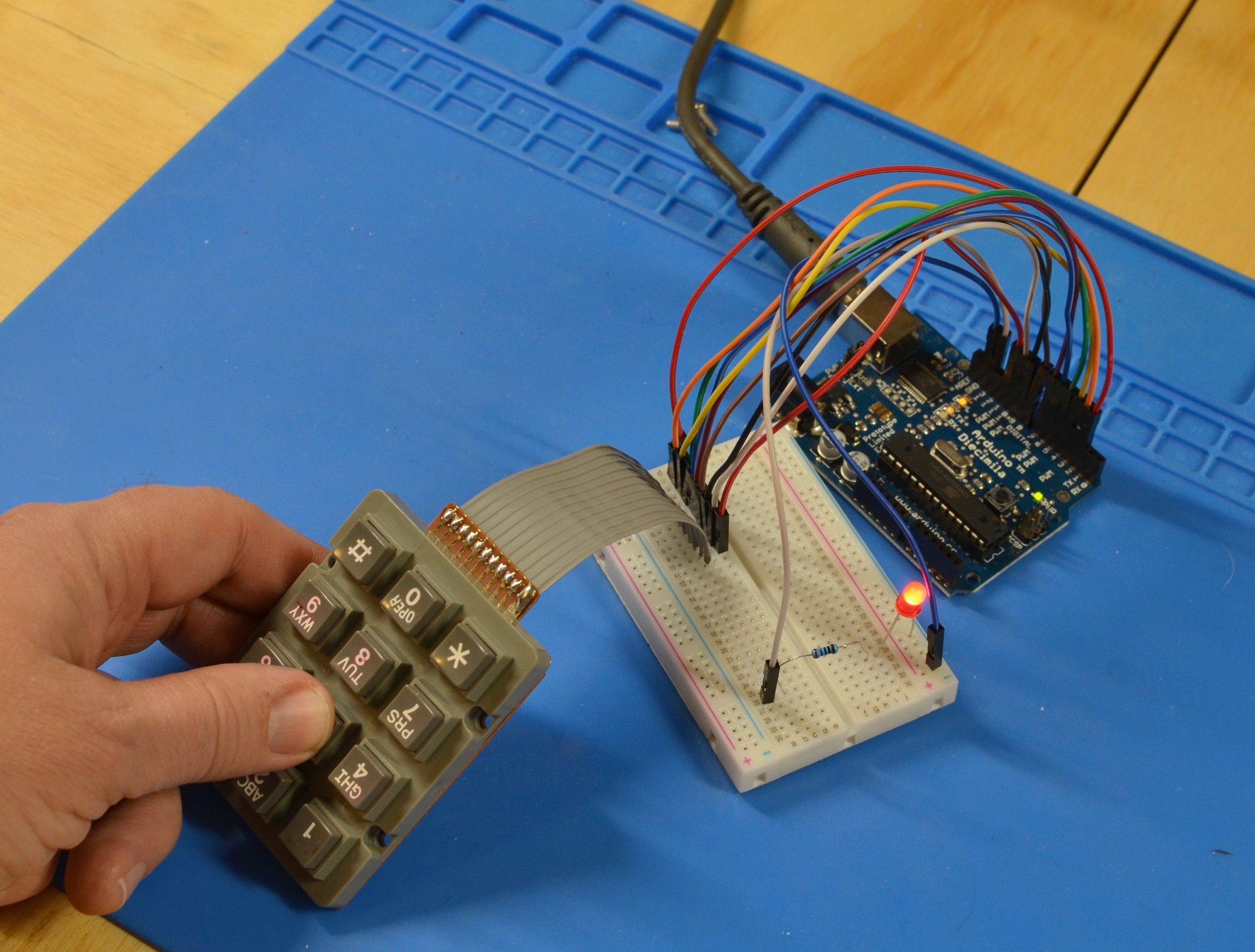 Touch Tone MIDI Phone : 9 Steps (with Pictures) - Instructables