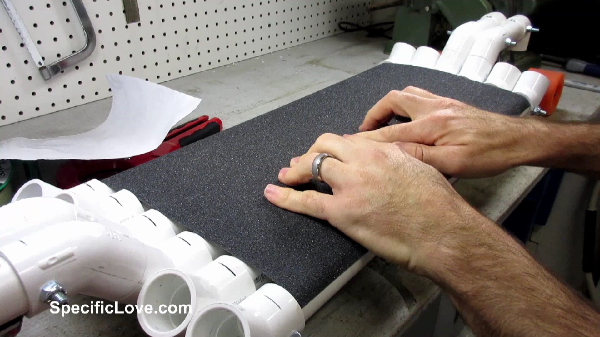 How to Make a PVC Pipe Longboard : 7 Steps (with Pictures) - Instructables