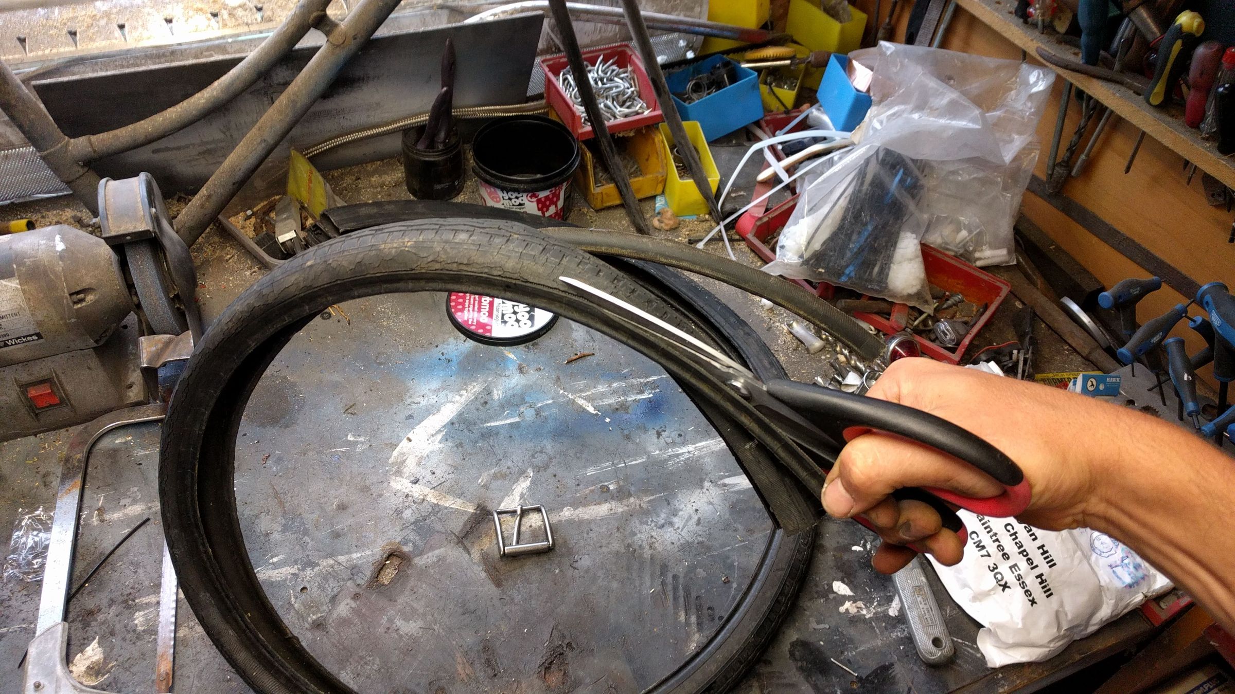 Cycle Tyre Belt : 6 Steps (with Pictures) - Instructables