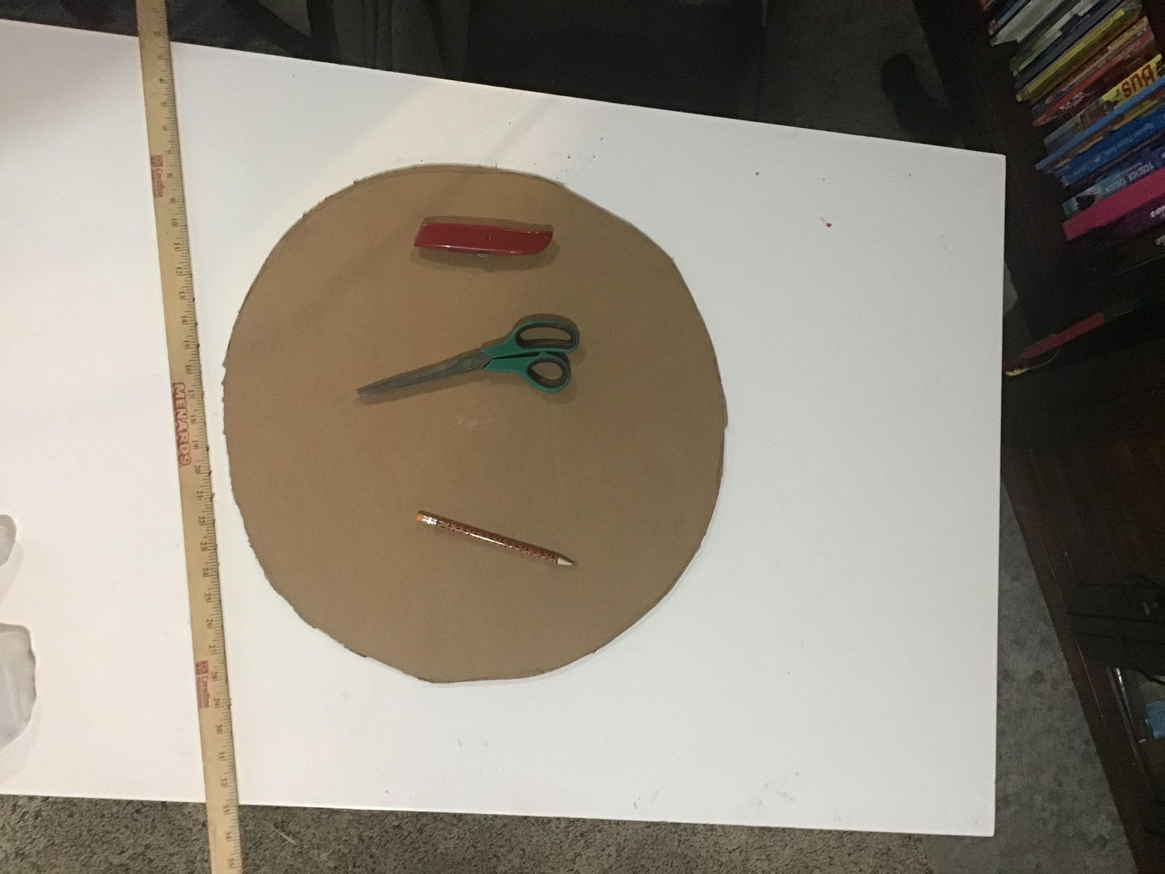 Big Cardboard Expandable Shield : 8 Steps - Instructables