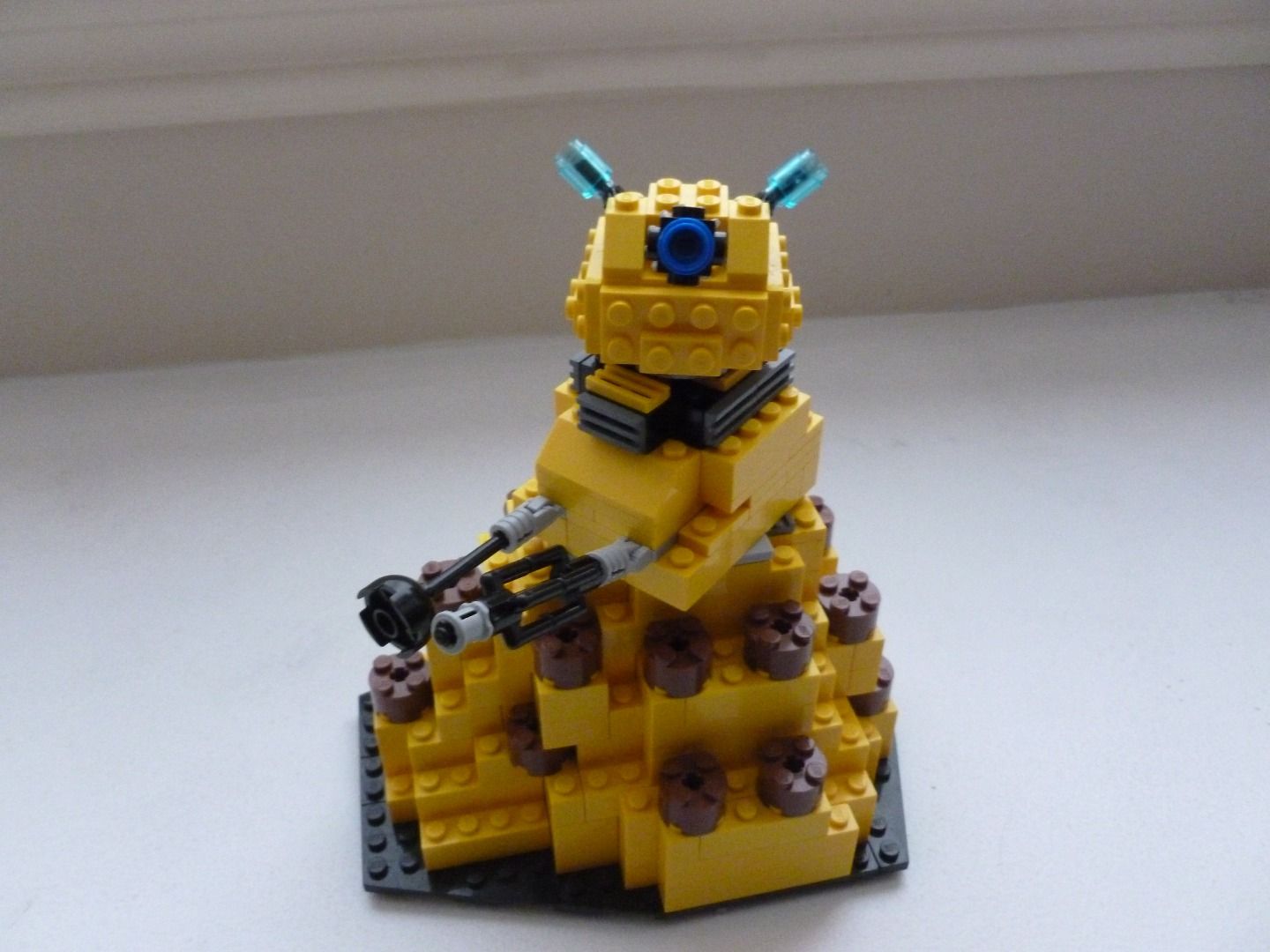 Lego Dalek : 5 Steps - Instructables