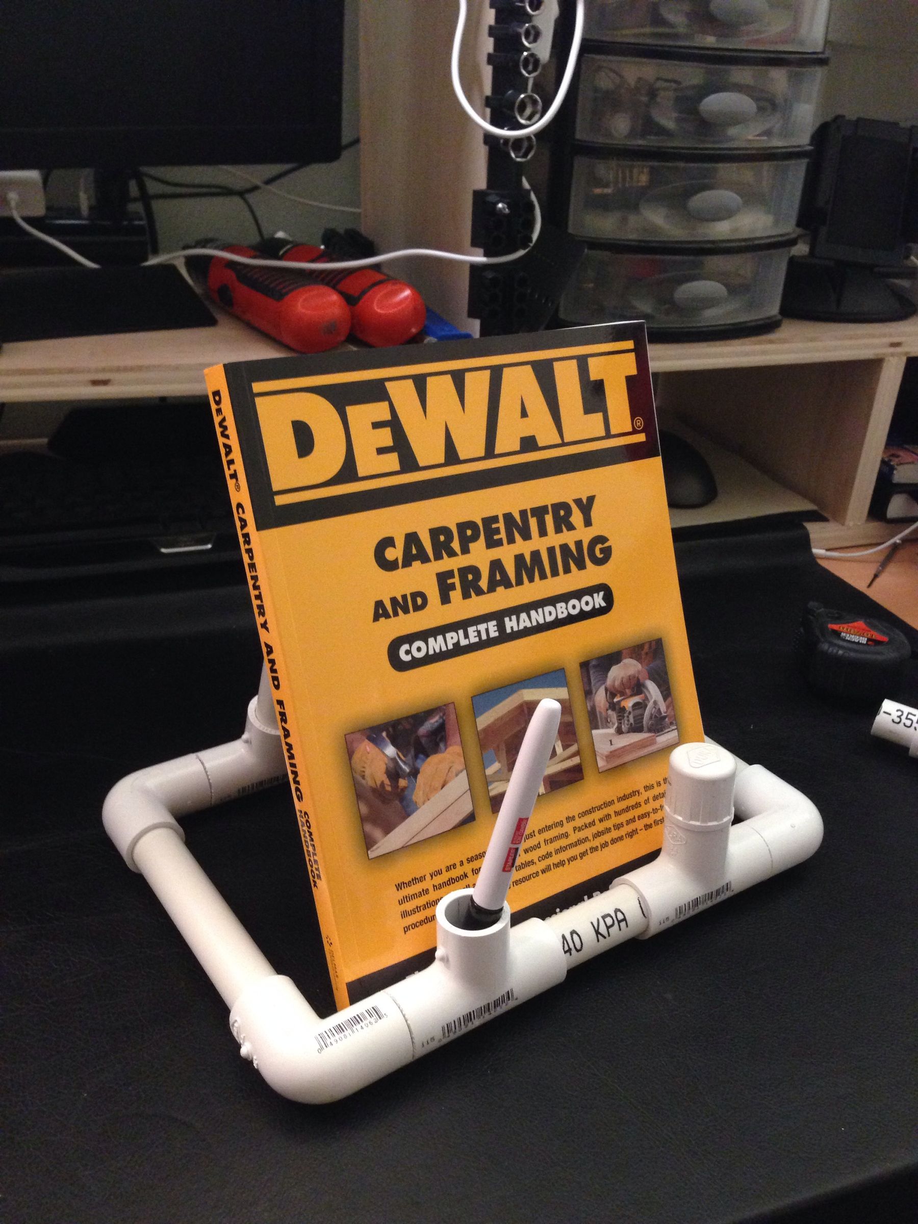 PVC Dry-Erase Board Stand : 4 Steps - Instructables