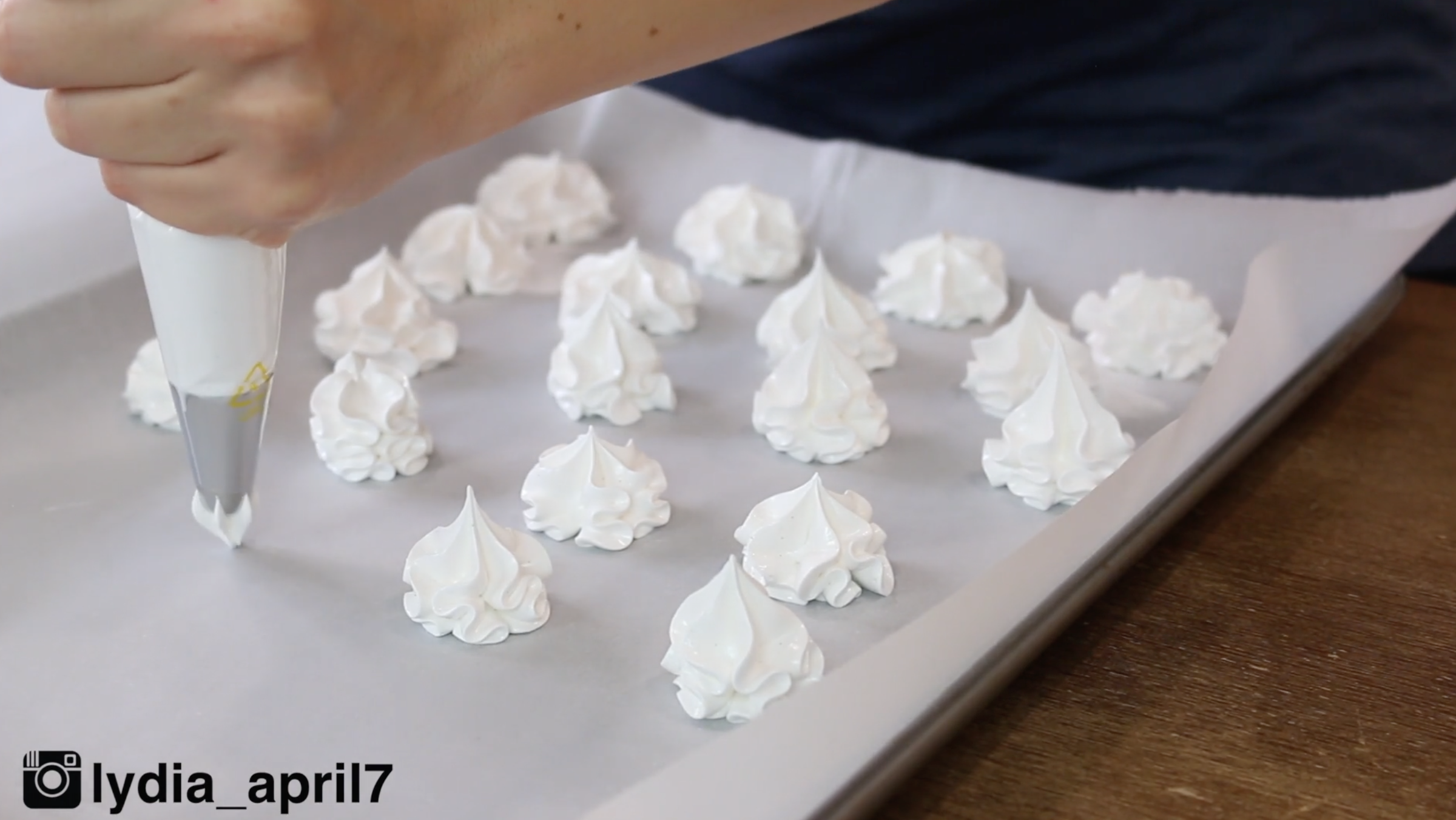 Vanilla Meringue Cookies : 10 Steps (with Pictures) - Instructables