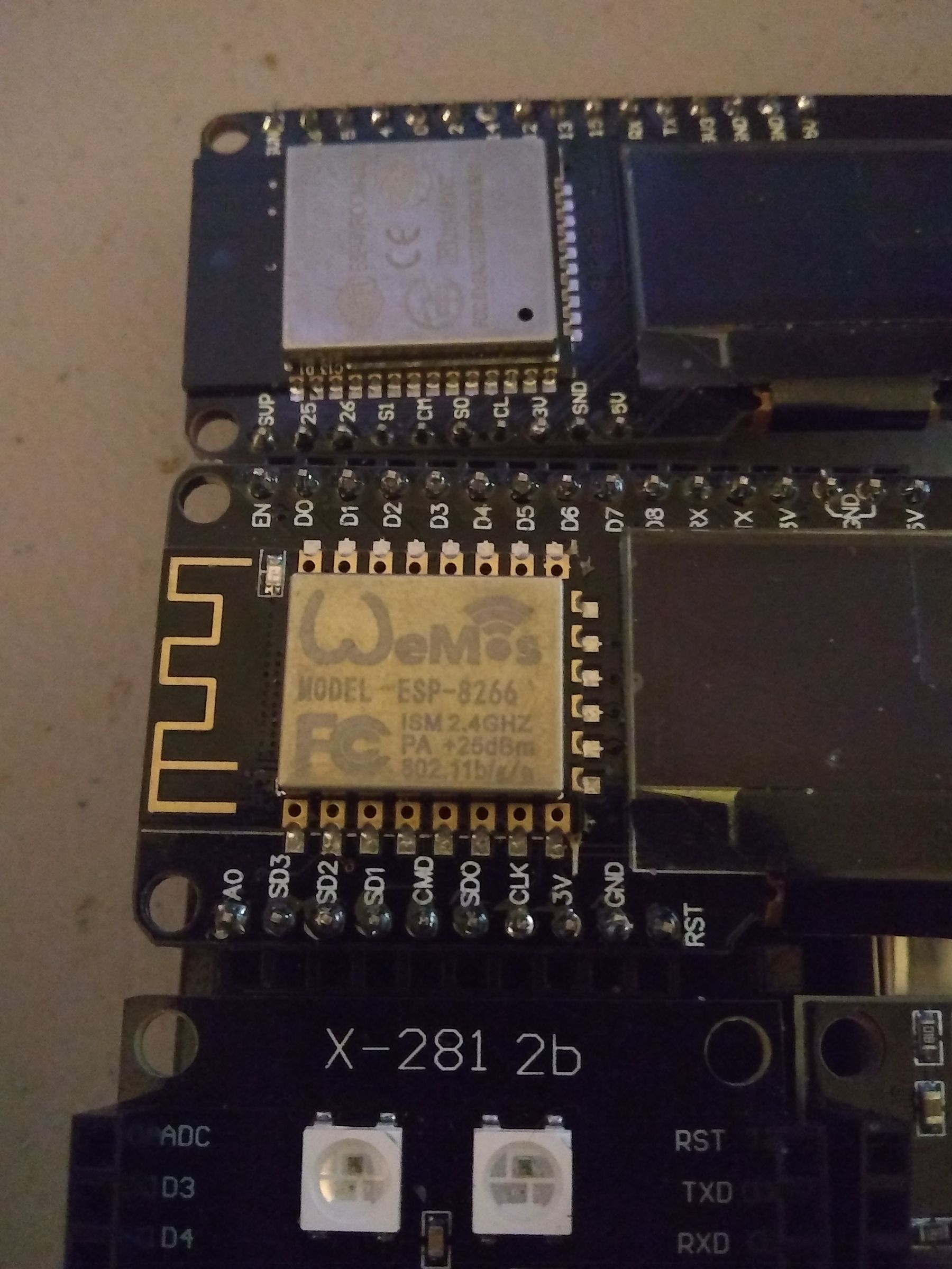 ESP32/X-Project Cheerlight Badge Using MQTT : 5 Steps (with Pictures) - Instructables