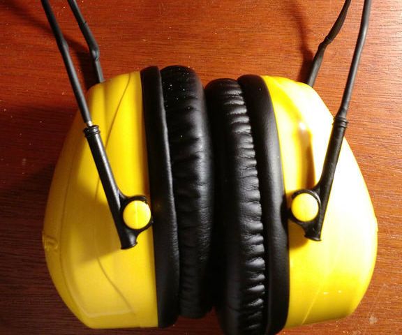 Hearing Protection/Bluetooth in Disguise : 6 Steps (with Pictures ...