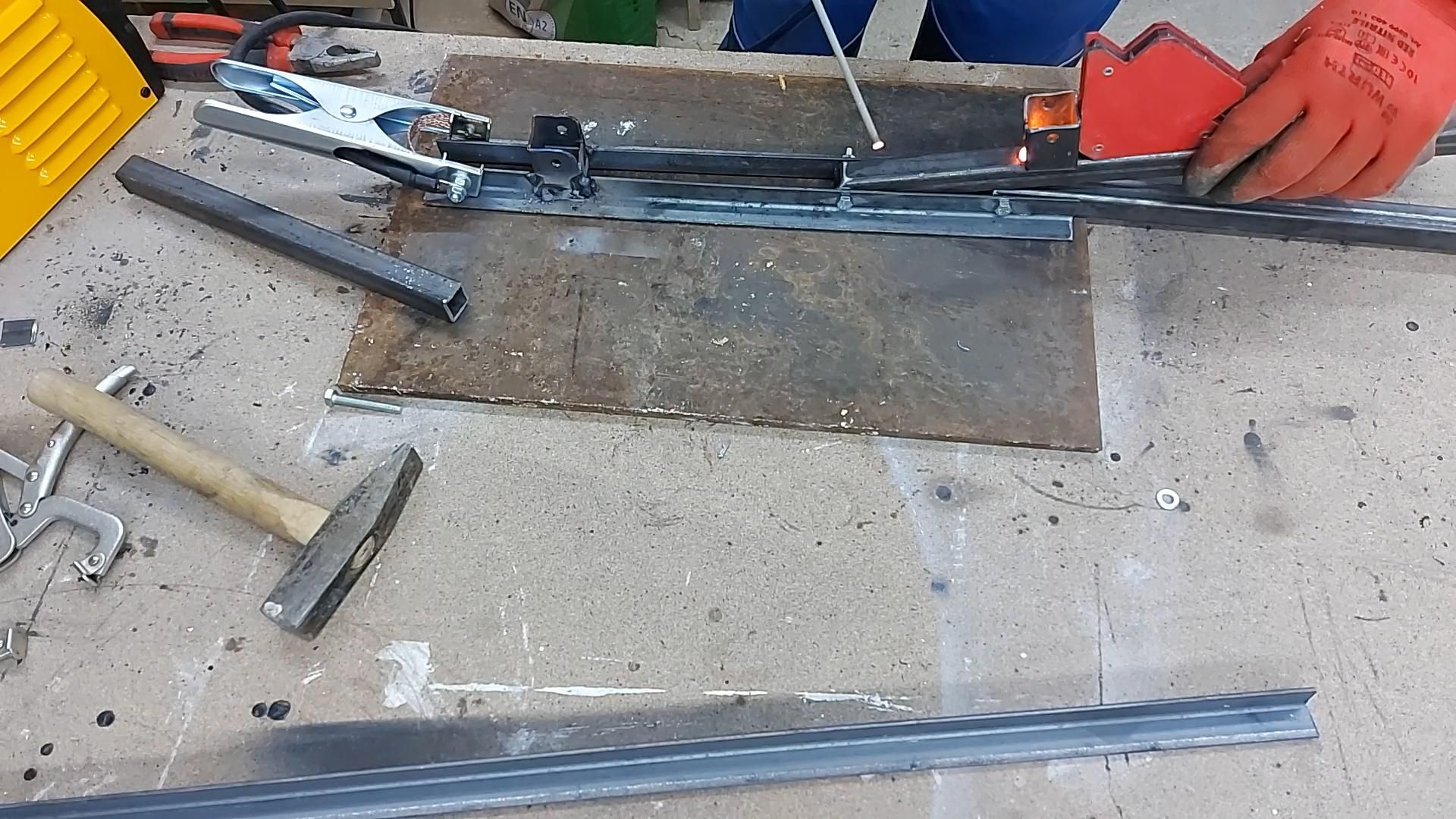 DIY Ski Sled - Plezuh : 12 Steps (with Pictures) - Instructables