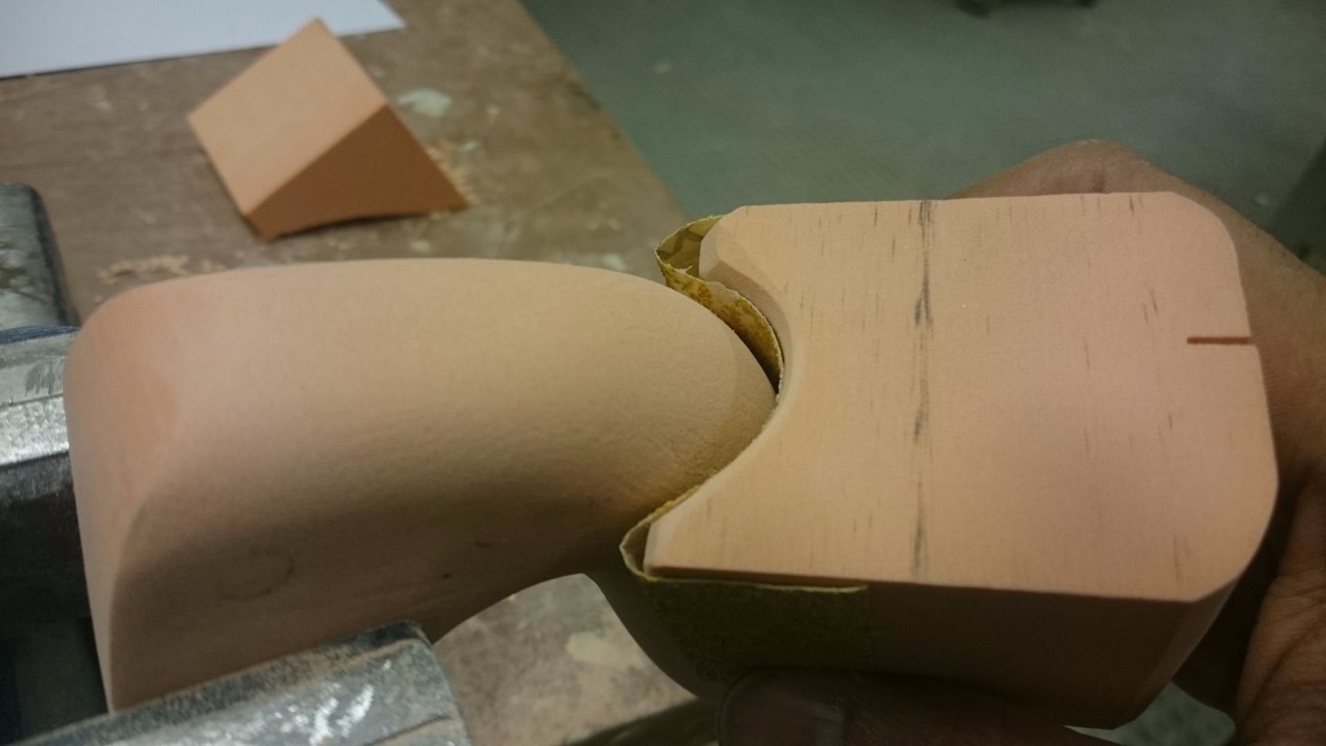 Foam Sanding Tips : 5 Steps - Instructables
