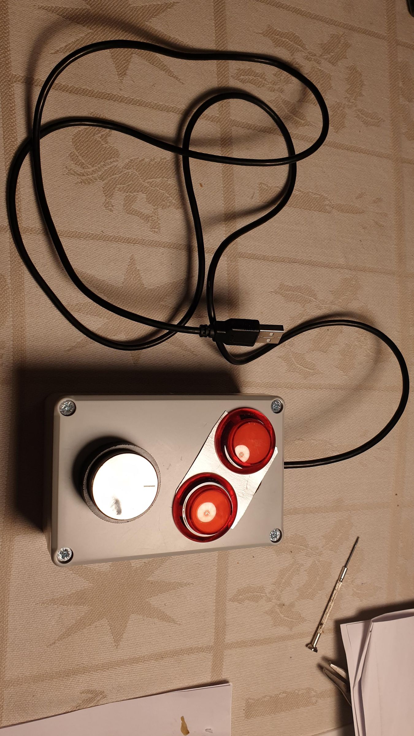 Atari Like USB Paddle Using Arduino Leonardo : 4 Steps - Instructables