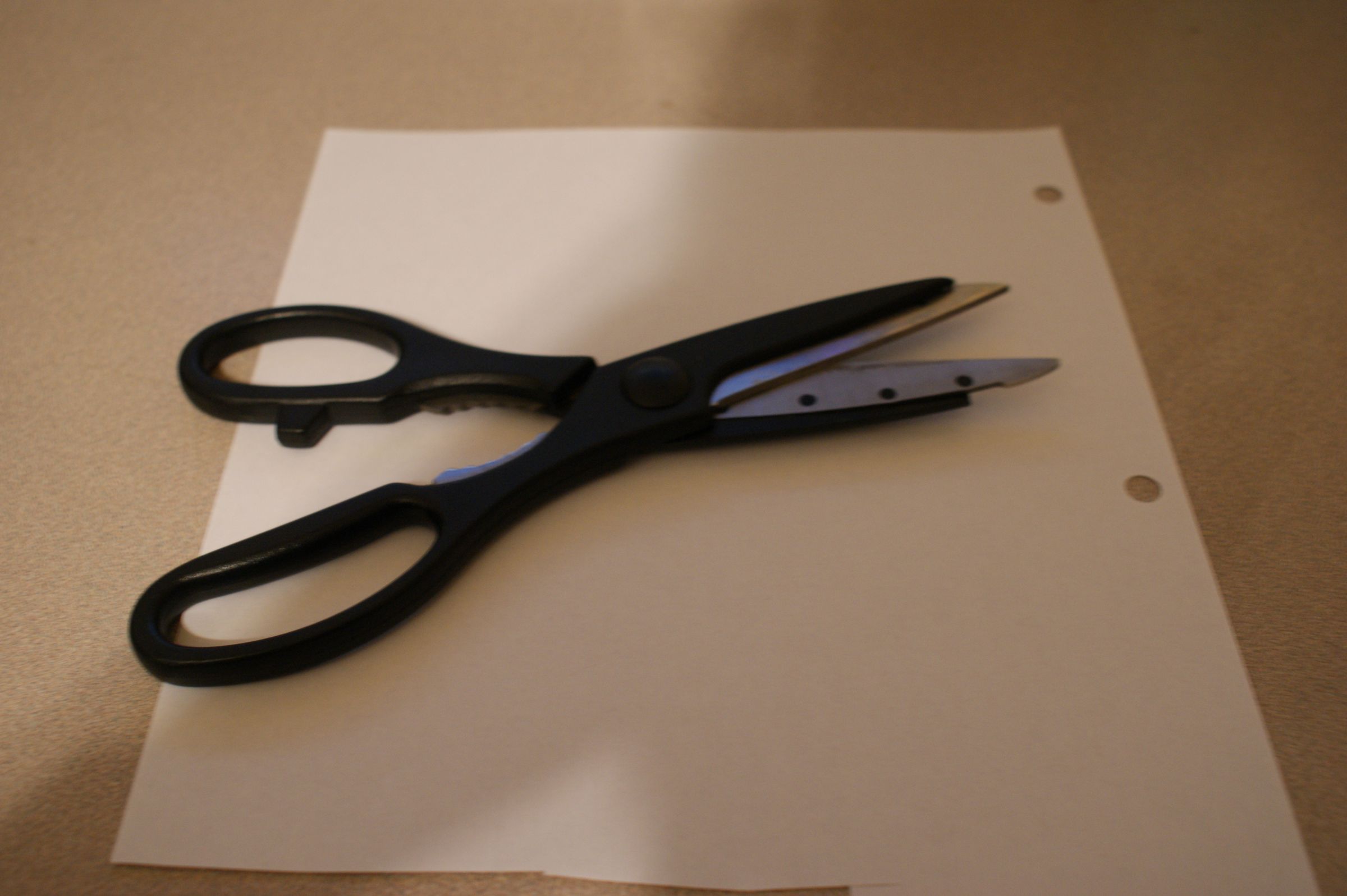 Paper Vampire Fangs : 3 Steps - Instructables