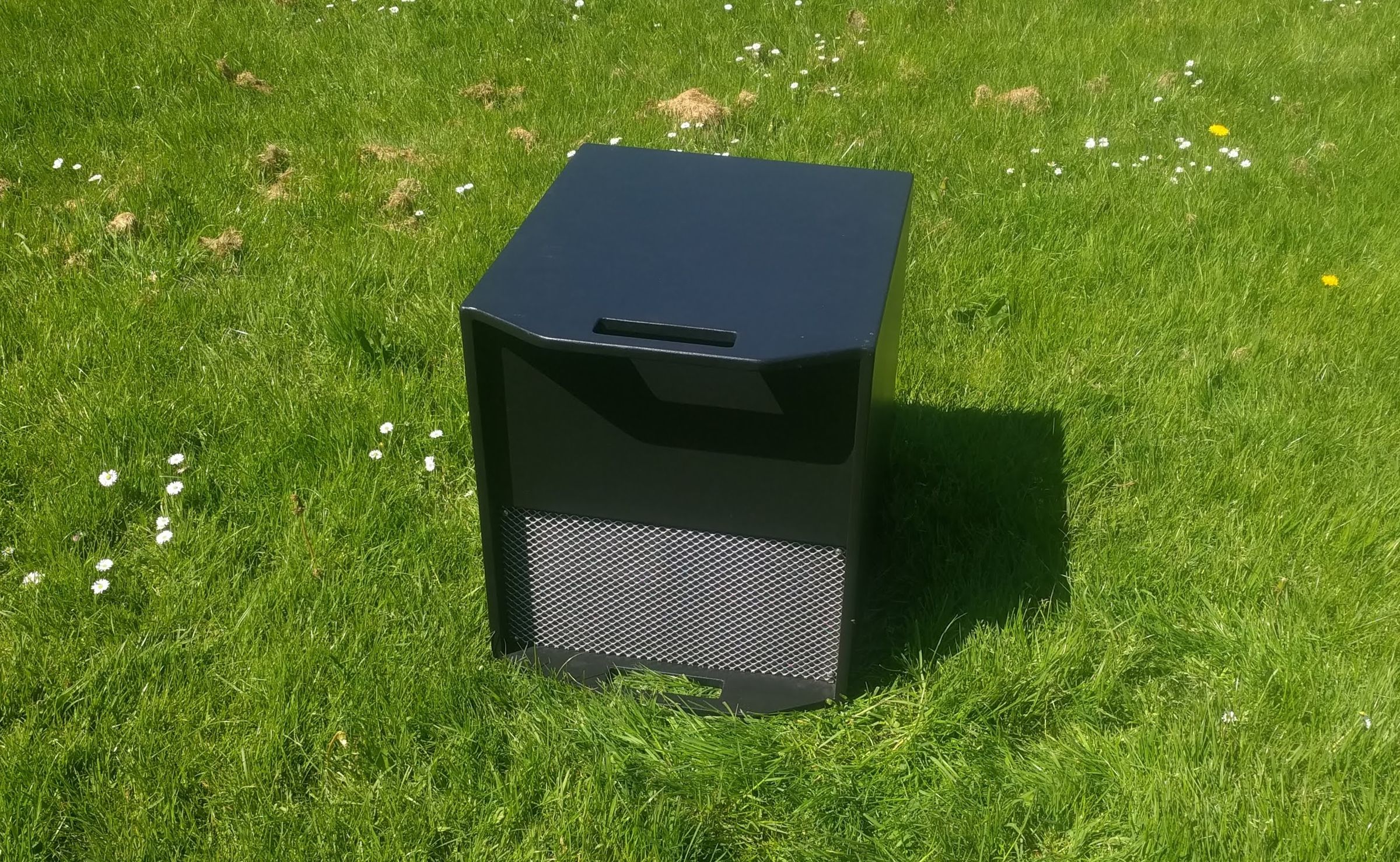 Building a Cubo 18 and Modified Cubo 8 Subwoofer : 5 Steps - Instructables