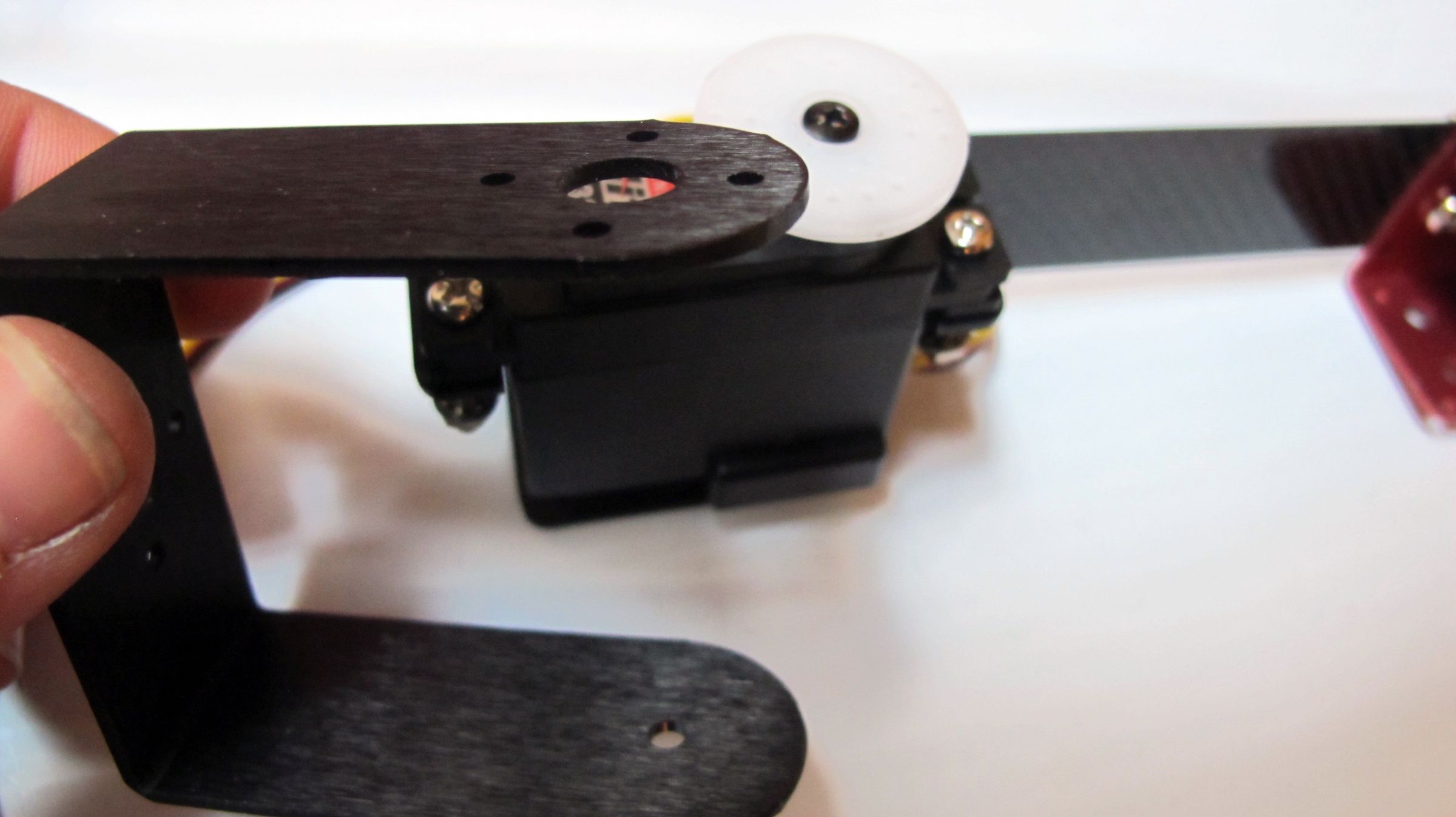 Make a Swimming Robo-Snake : 19 Steps (with Pictures) - Instructables