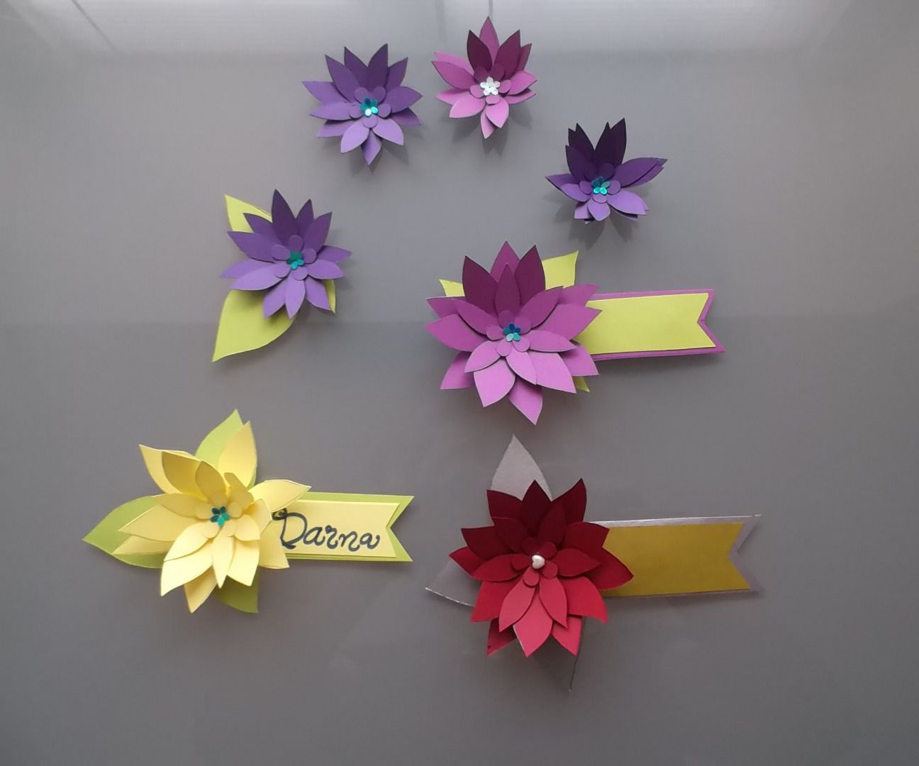 Paper Flower Place Cards - Instructables