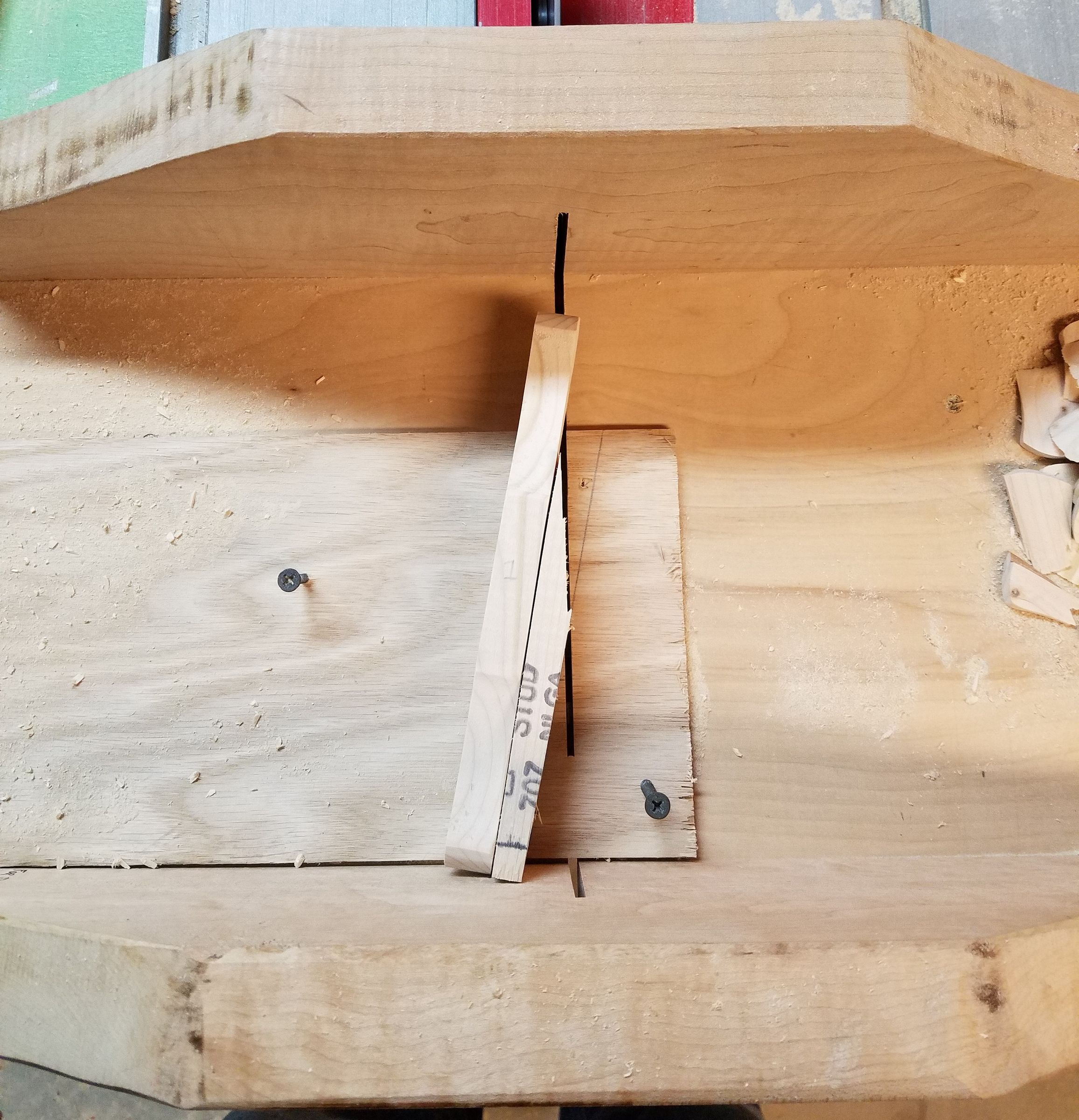 How to Make Four (Awesome) Wooden Swords From a Single 2X4 : 9 Steps ...