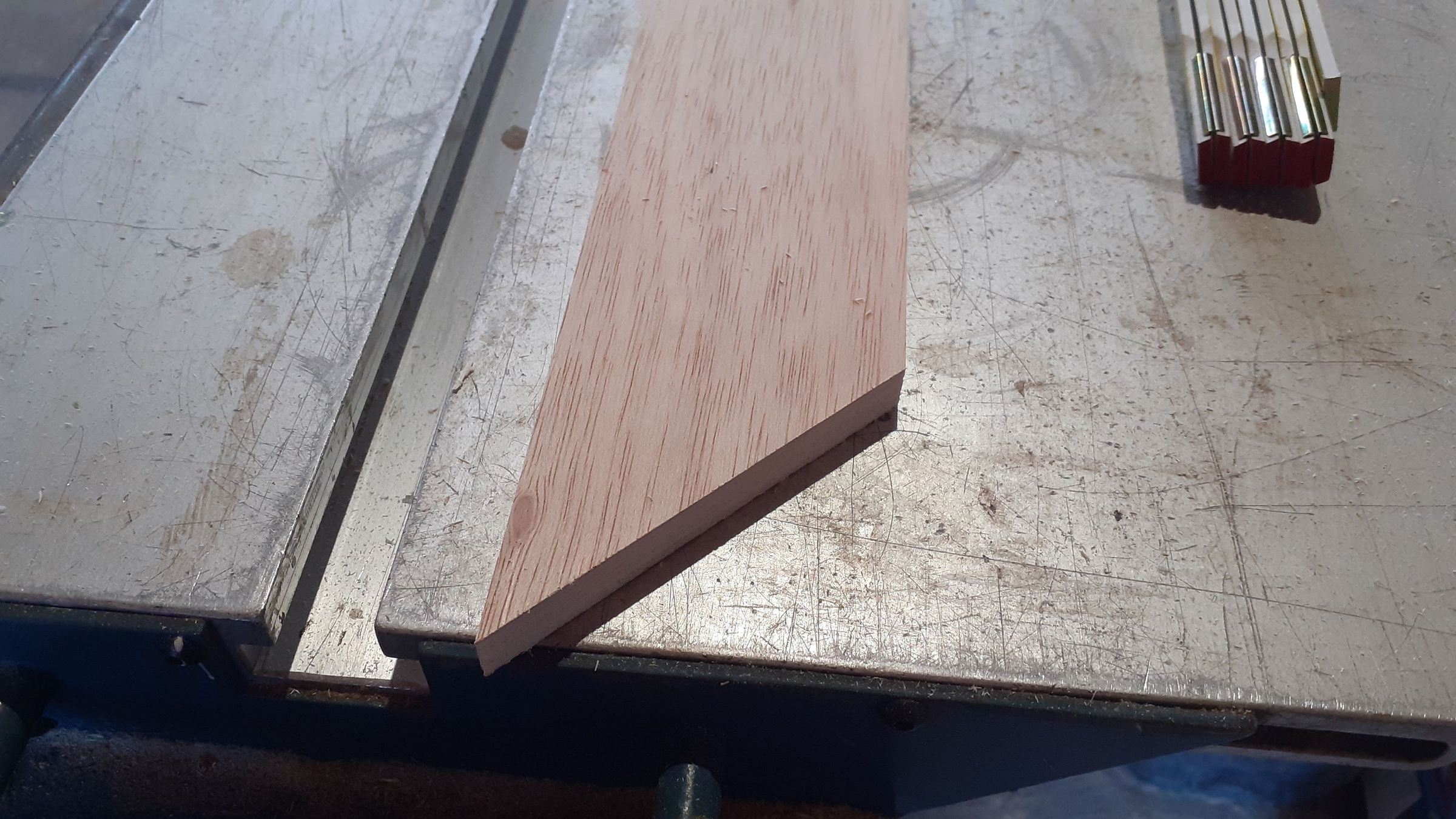 Mirror Frame Carved With CNC : 6 Steps (with Pictures) - Instructables