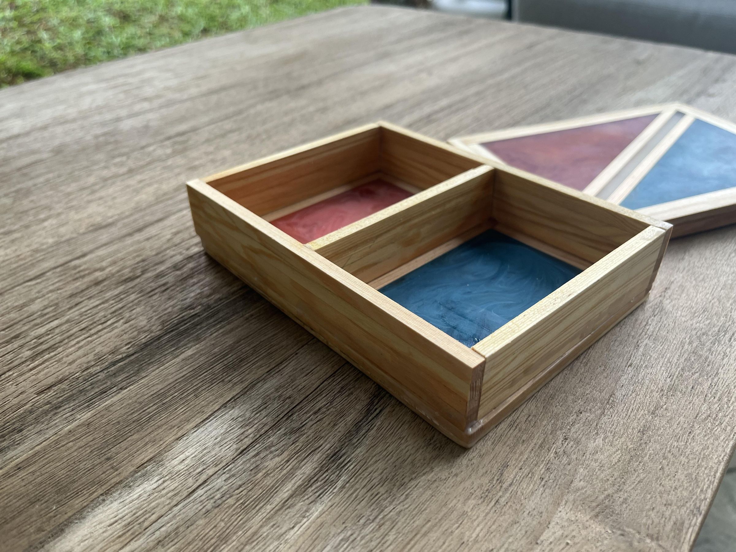 Epoxy Resin Playing Cards Box : 7 Steps (with Pictures) - Instructables