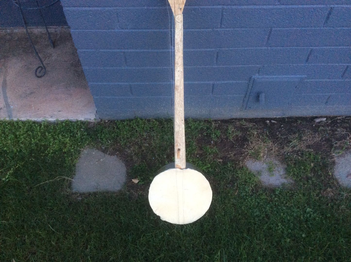 Scrapyard Banjo : 4 Steps - Instructables