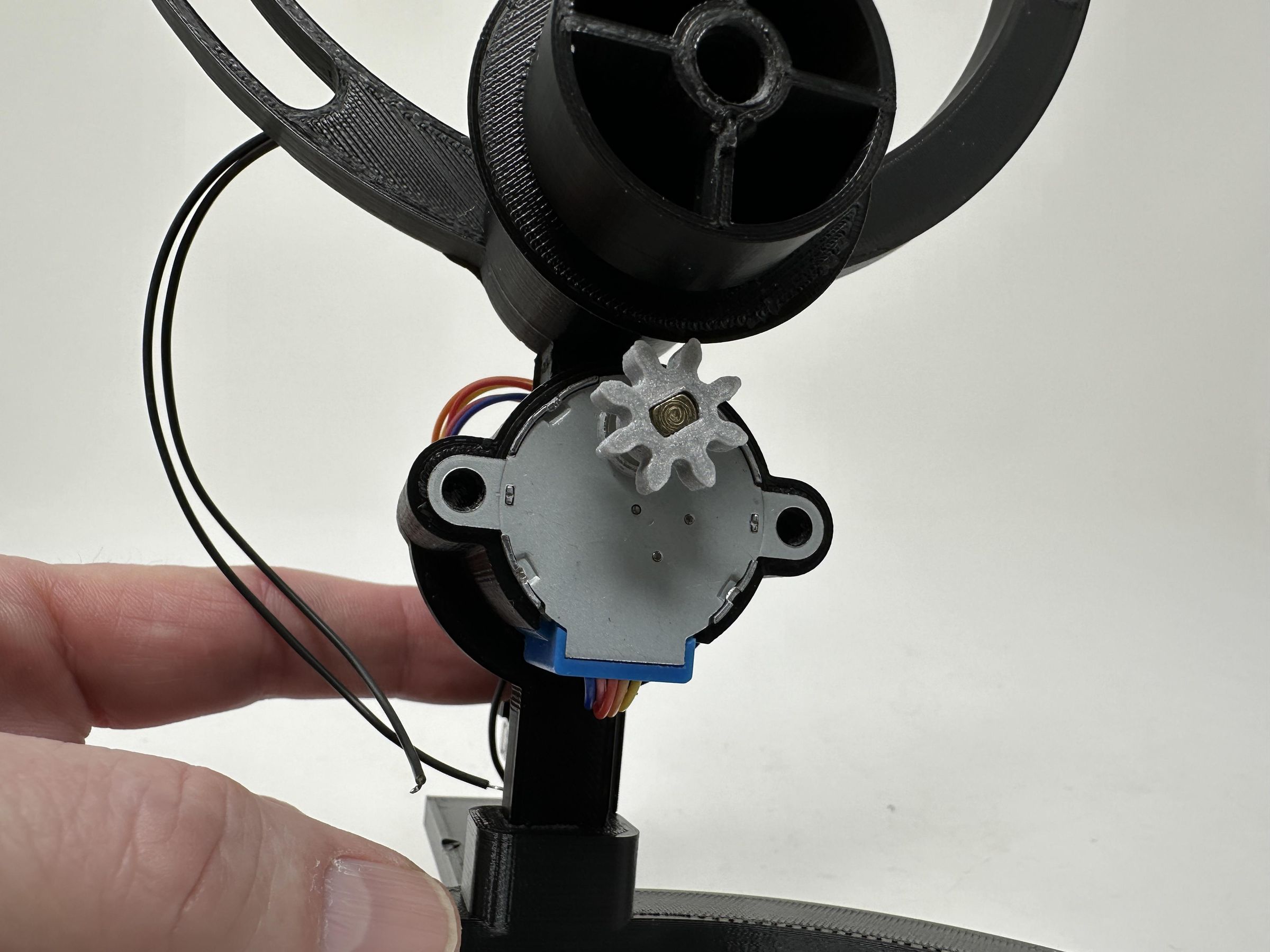 Geneva Clock : 4 Steps (with Pictures) - Instructables