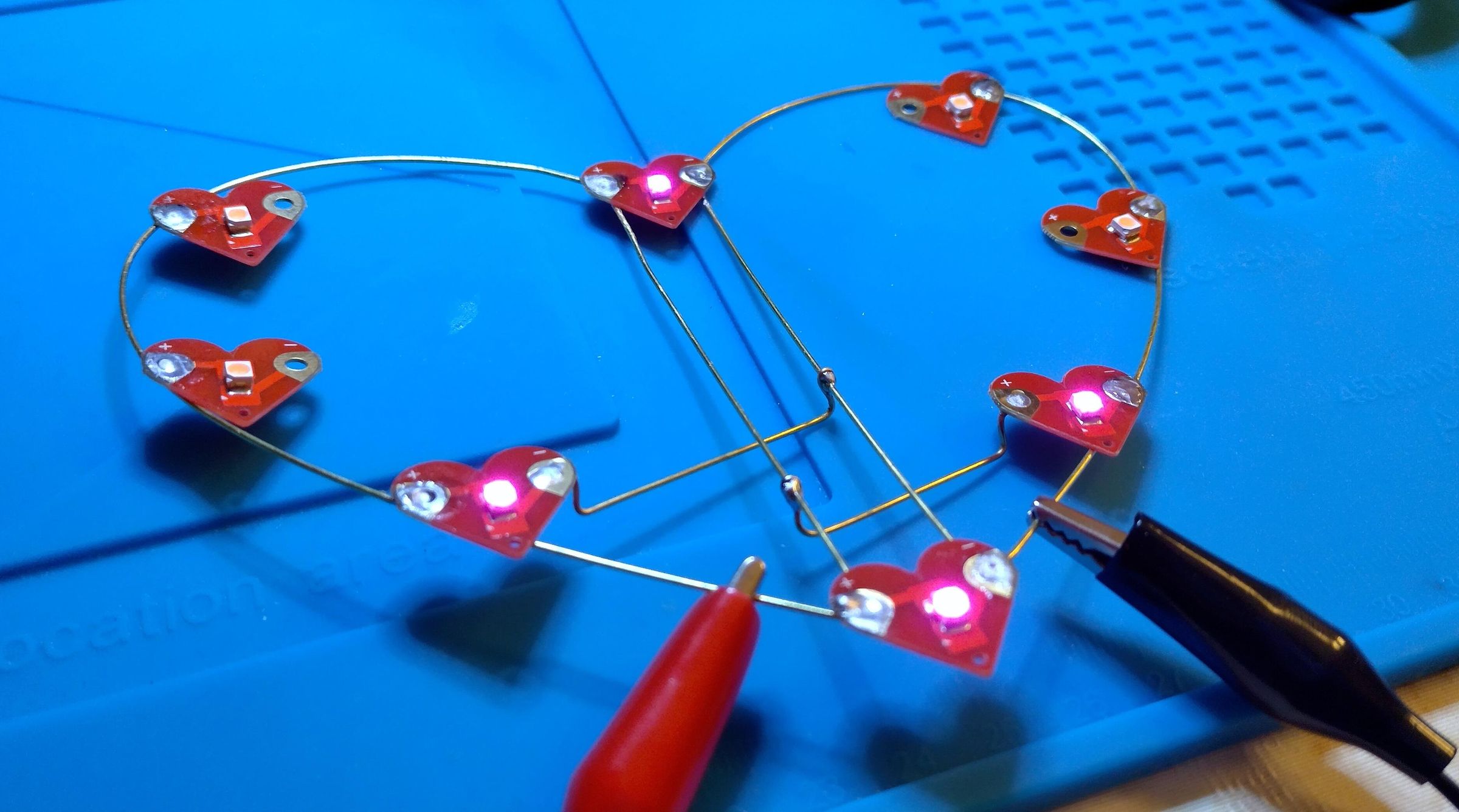 Heart-shaped LED Freeform Circuit : 14 Steps (with Pictures ...