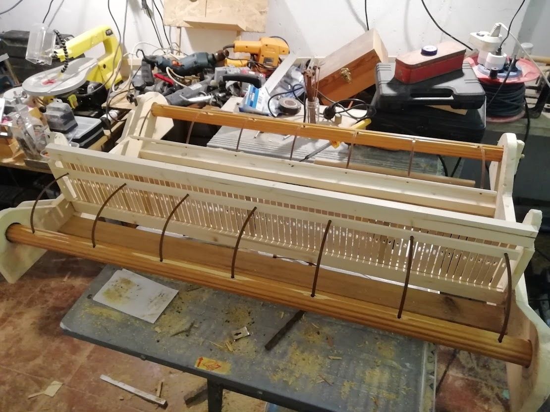 MAKING a RIGID HEDDLE LOOM : 5 Steps (with Pictures) - Instructables