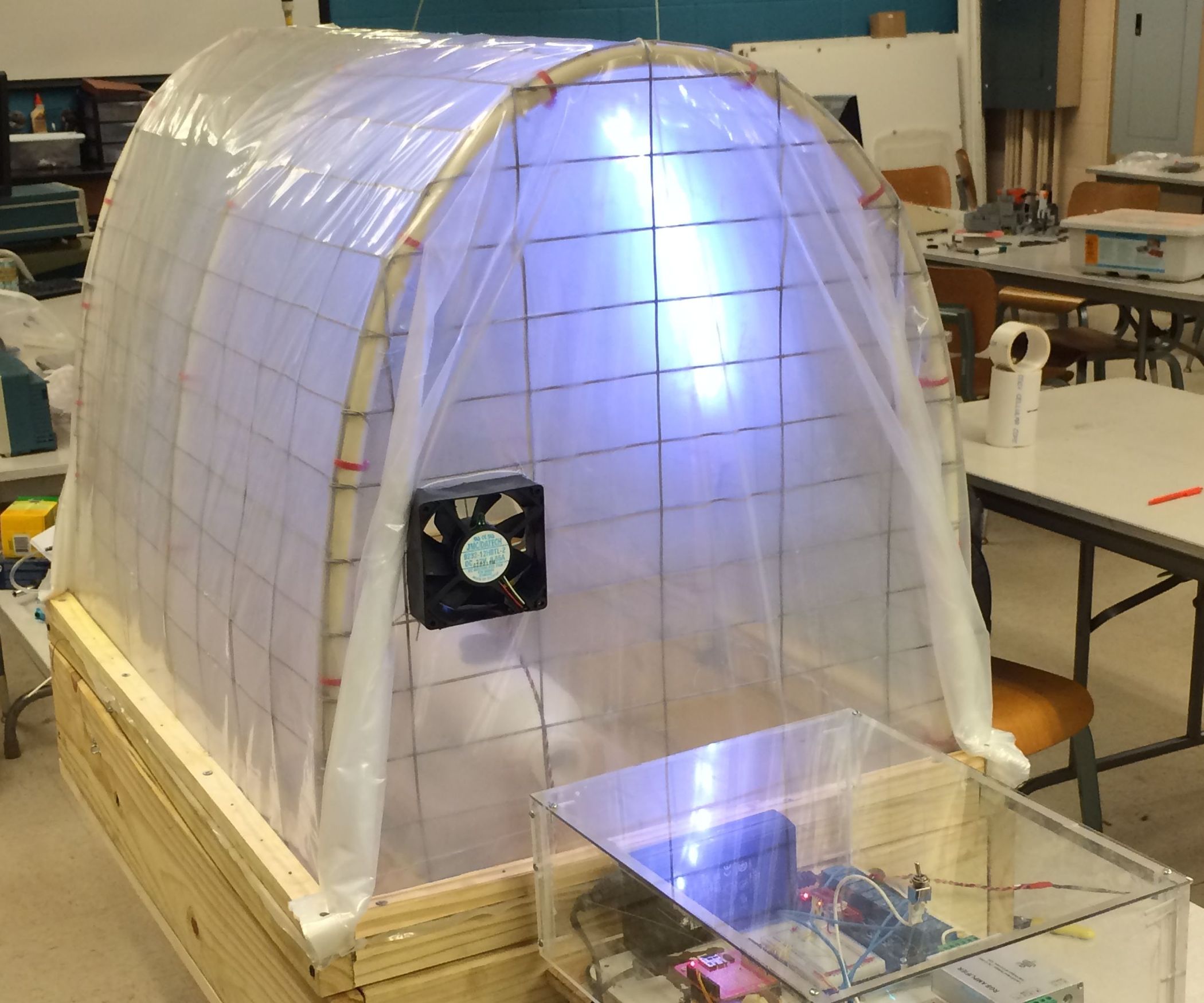 Hydroponic Greenhouse Monitoring and Control System : 5 Steps (with ...