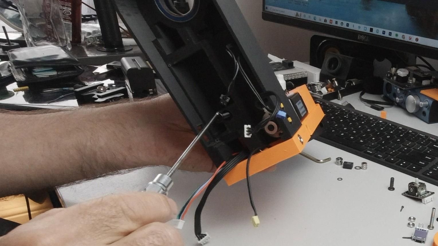 Camera Pan Tilt Head Fully Programable With WIFI PTZ Capability : 26 ...