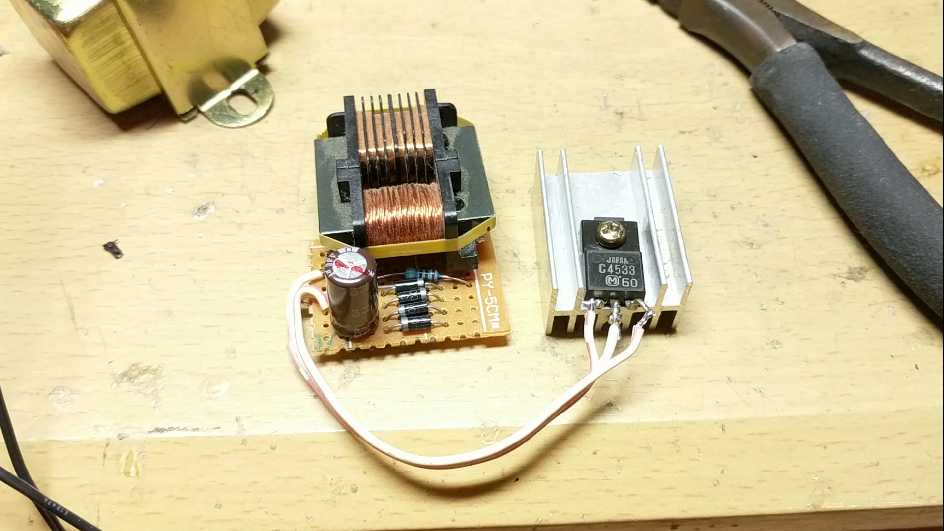 Start Fires With Electricity: DIY Arc Lighter : 11 Steps (with Pictures ...