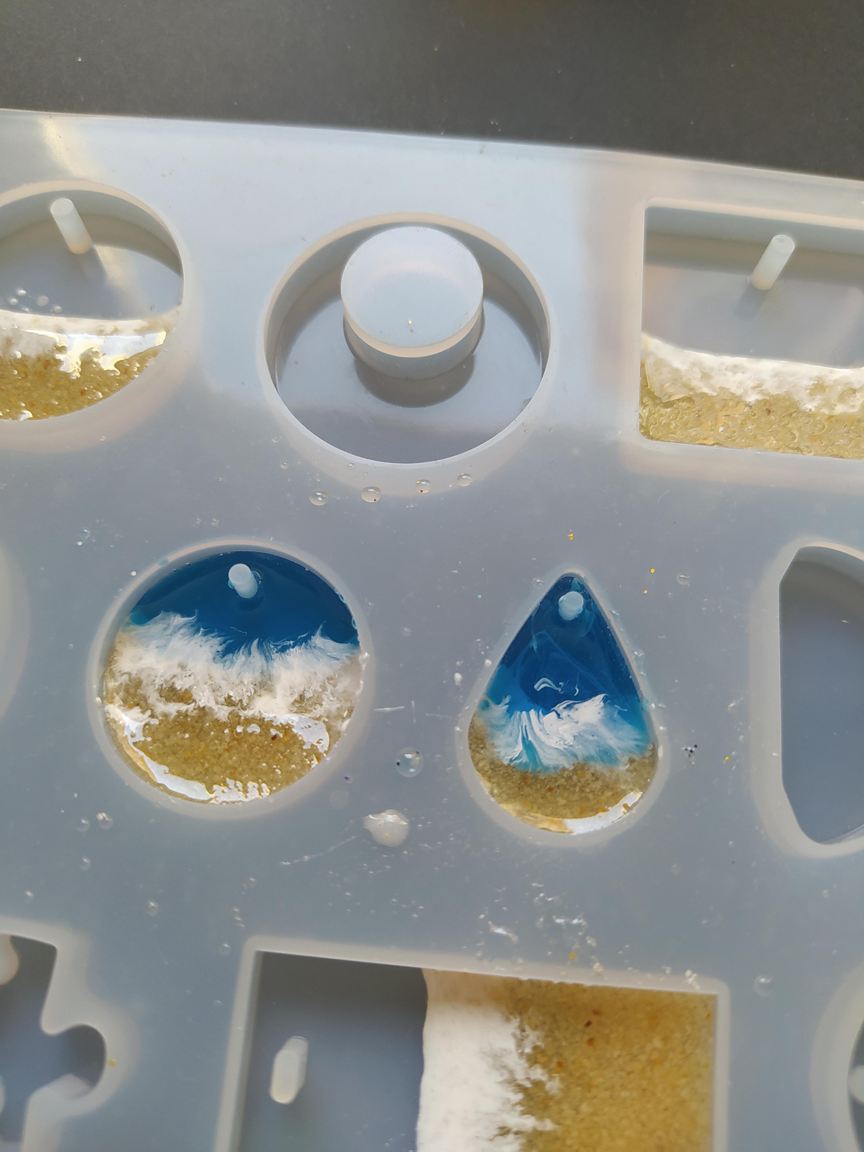 Epoxy Resin Encapsulated Beach : 6 Steps (with Pictures) - Instructables