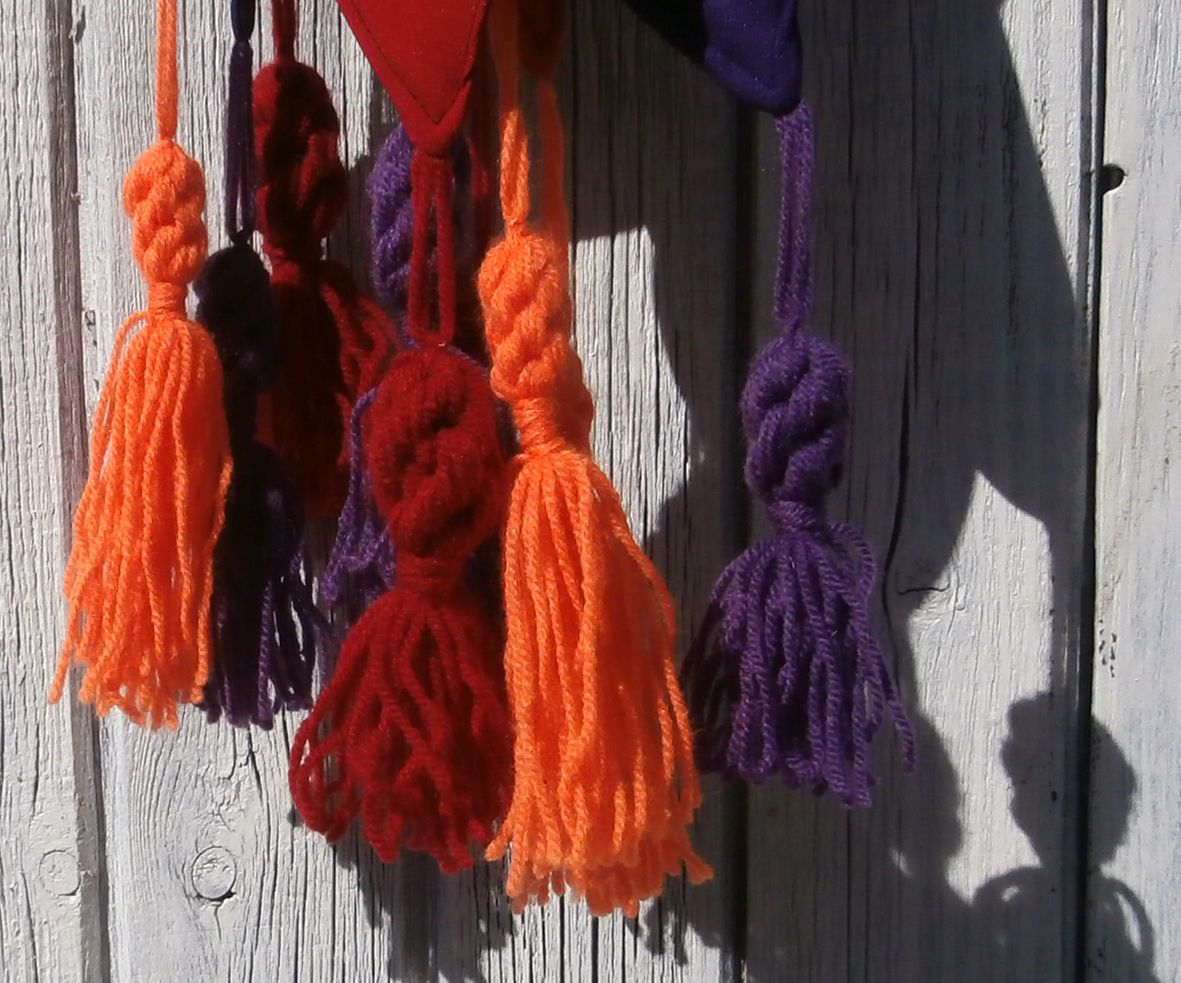 Tassels : 3 Steps (with Pictures) - Instructables