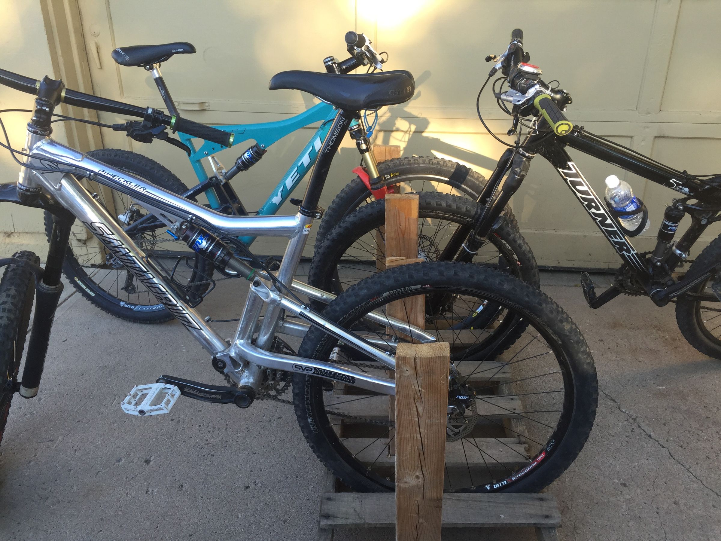 How to Make a Simple Bike Rack From a Pallet : 4 Steps - Instructables