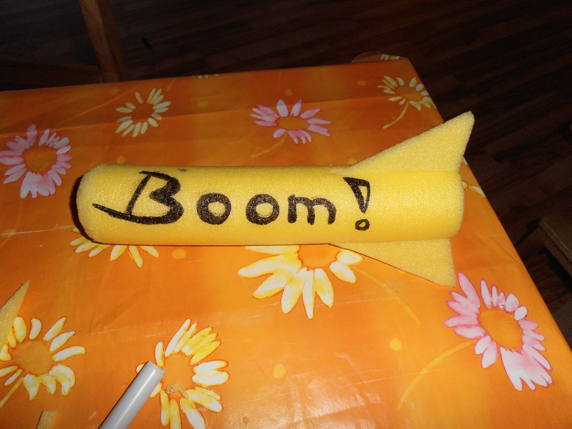 Foam Rocket With Launcher : 7 Steps - Instructables