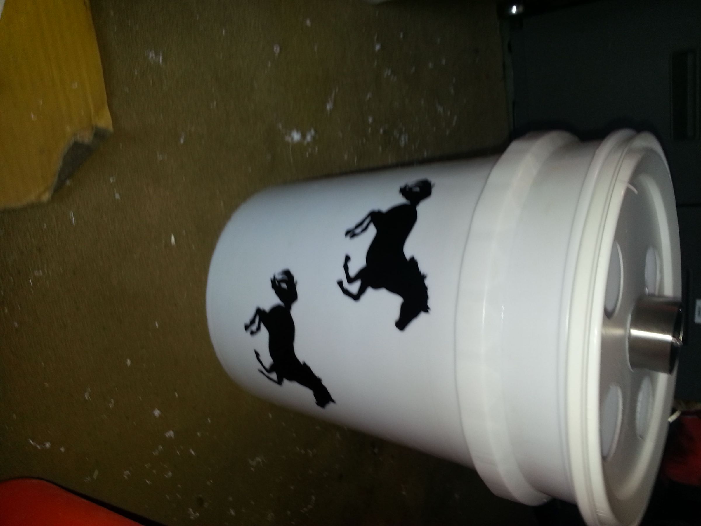 Solar Led Light Bucket - Instructables