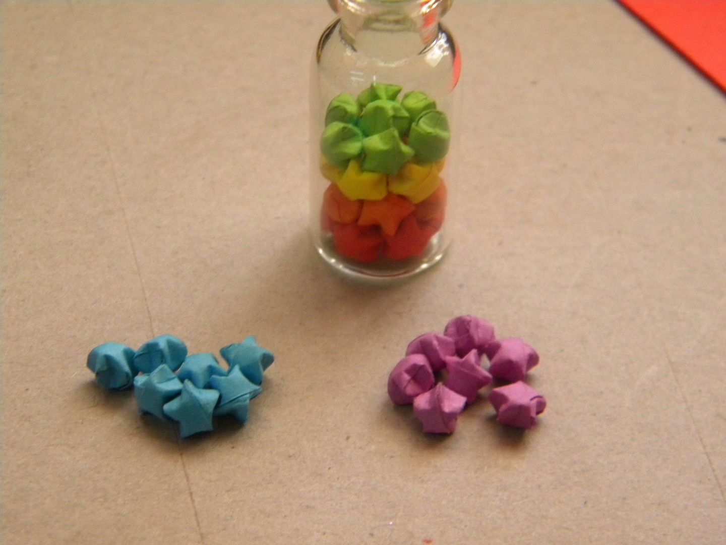 Mini Bottled Origami Stars Pendant (Rainbow Colors) : 8 Steps (with ...