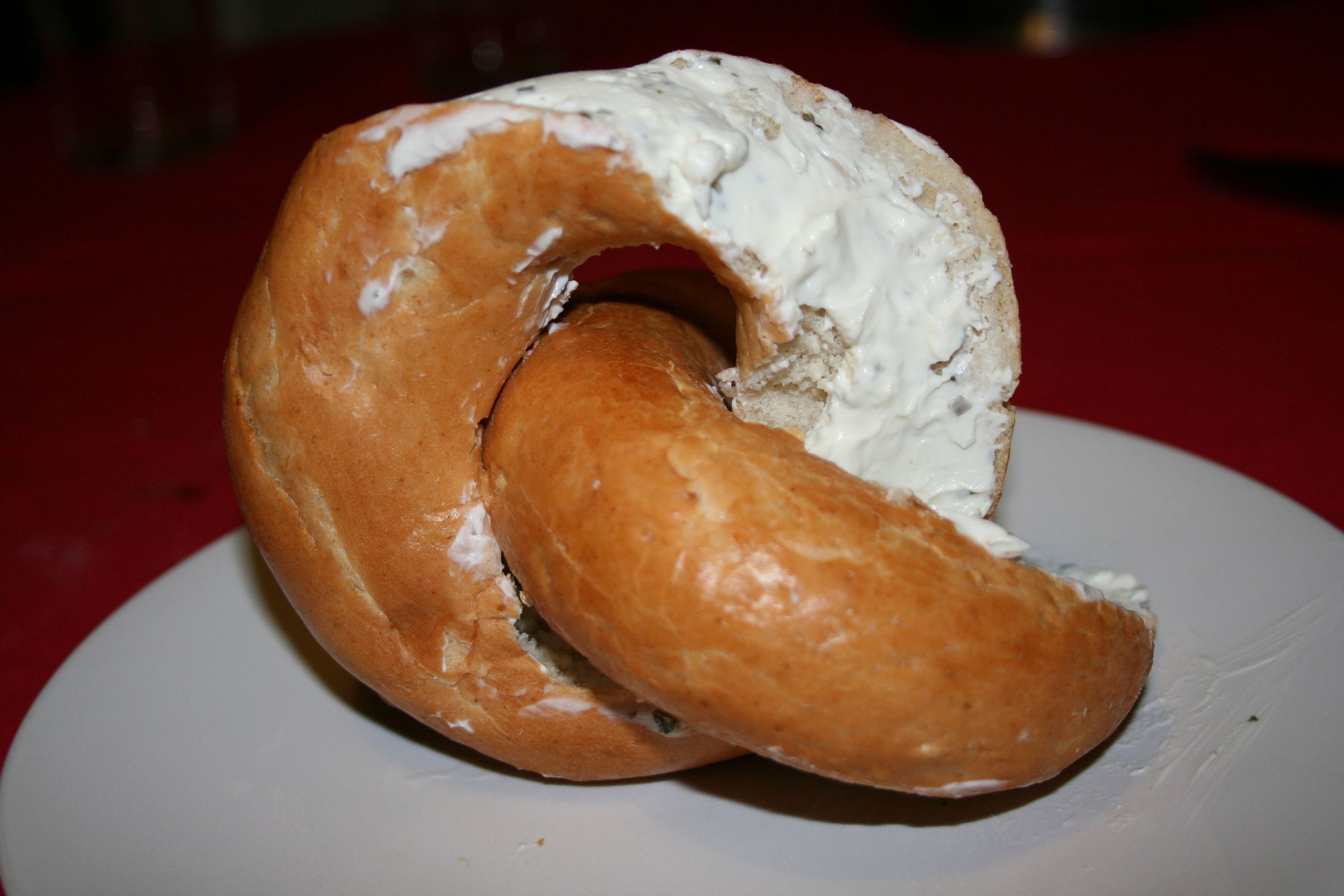 Mobius Interlocking Bagels : 4 Steps - Instructables