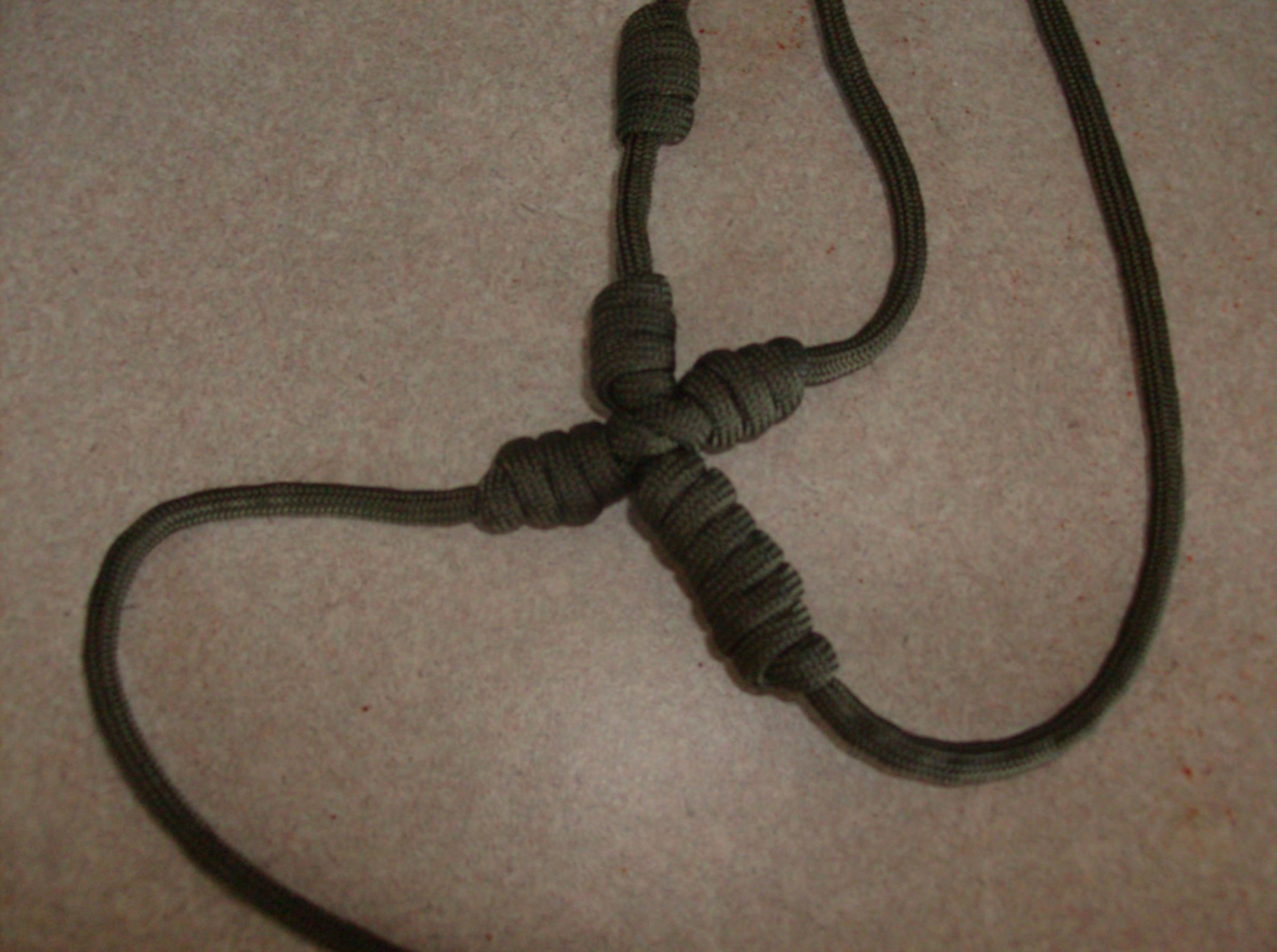 How to Make a Rosary Out of Paracord : 11 Steps - Instructables