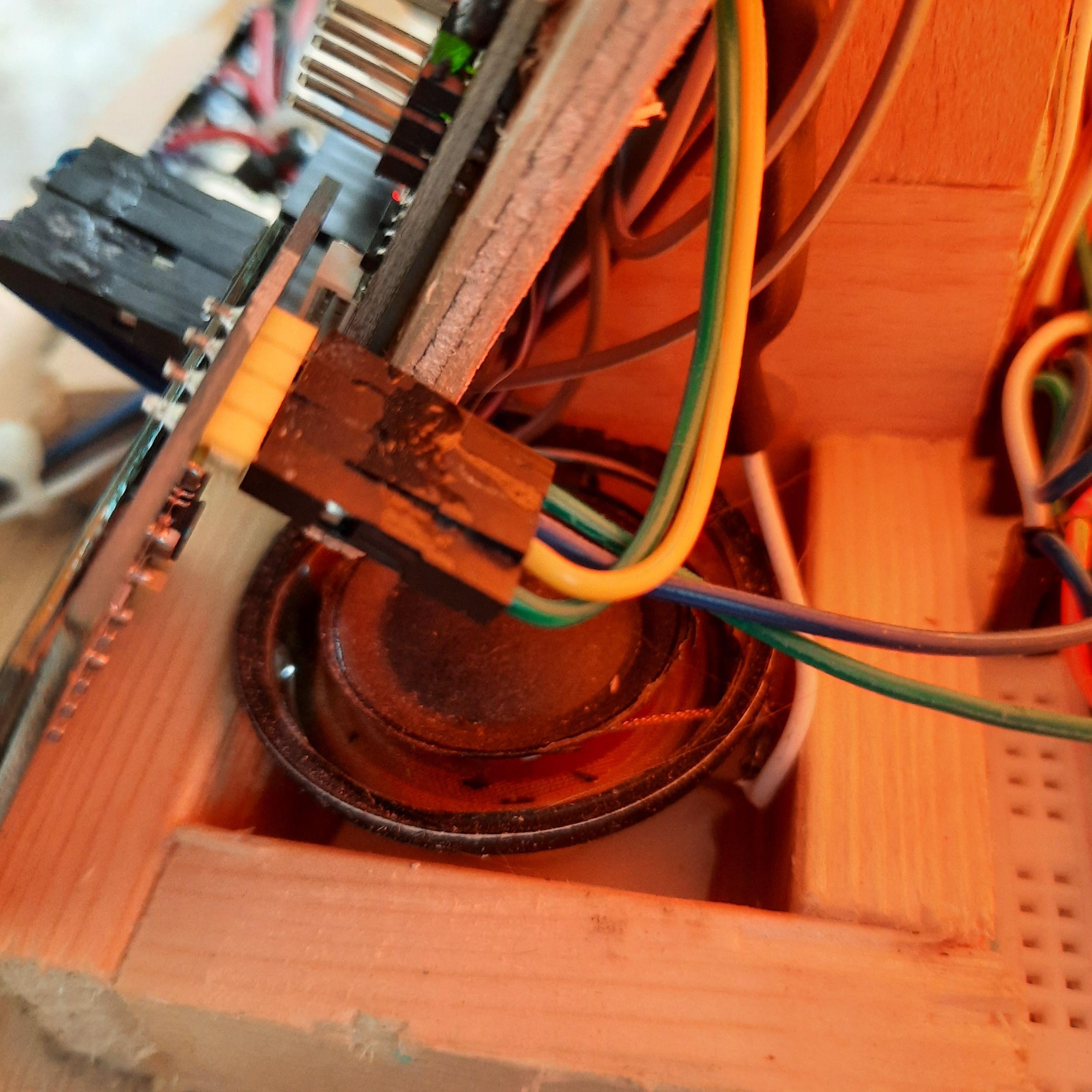 Botje, Interactive Arduino R4 WiFi Companion - Instructables