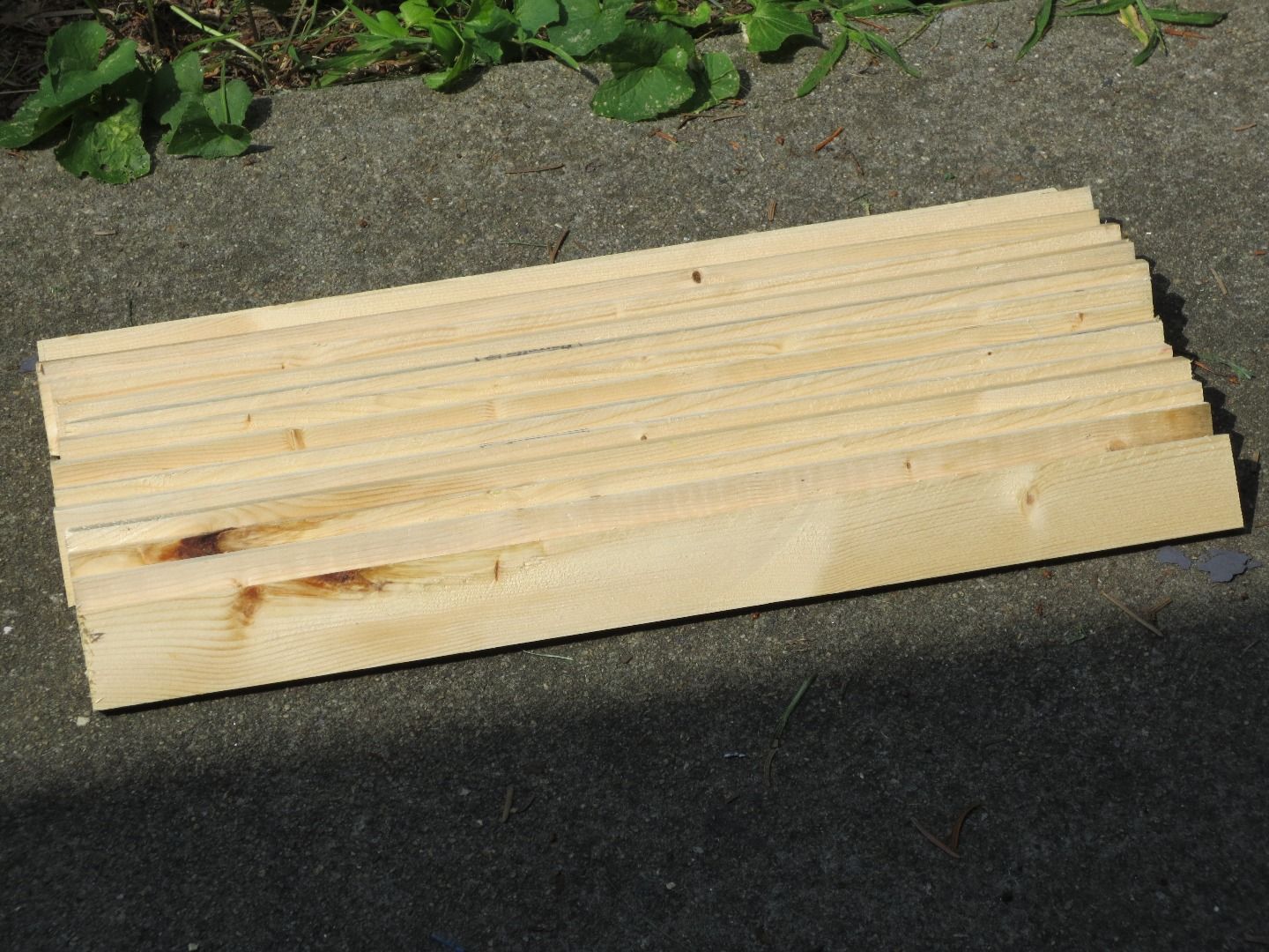 How to Make an $11 Crate With a $3 2x4 : 12 Steps (with Pictures ...