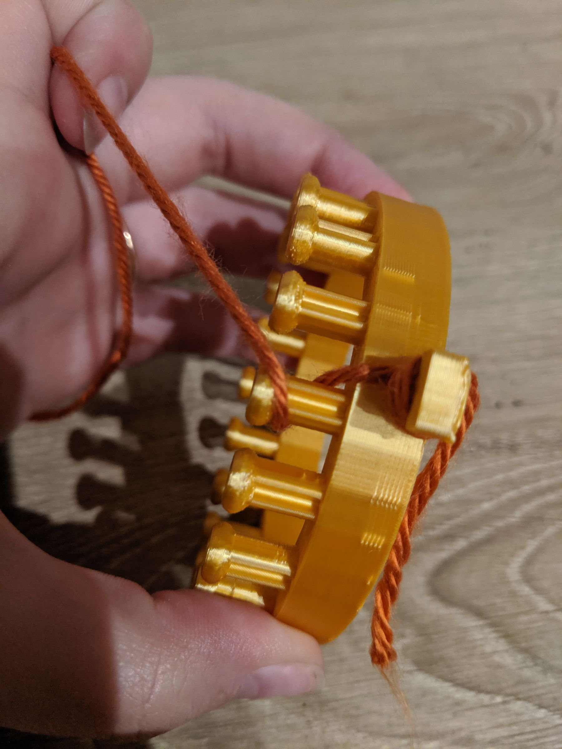 3D-Printed Loom Knit Scarf : 11 Steps (with Pictures) - Instructables