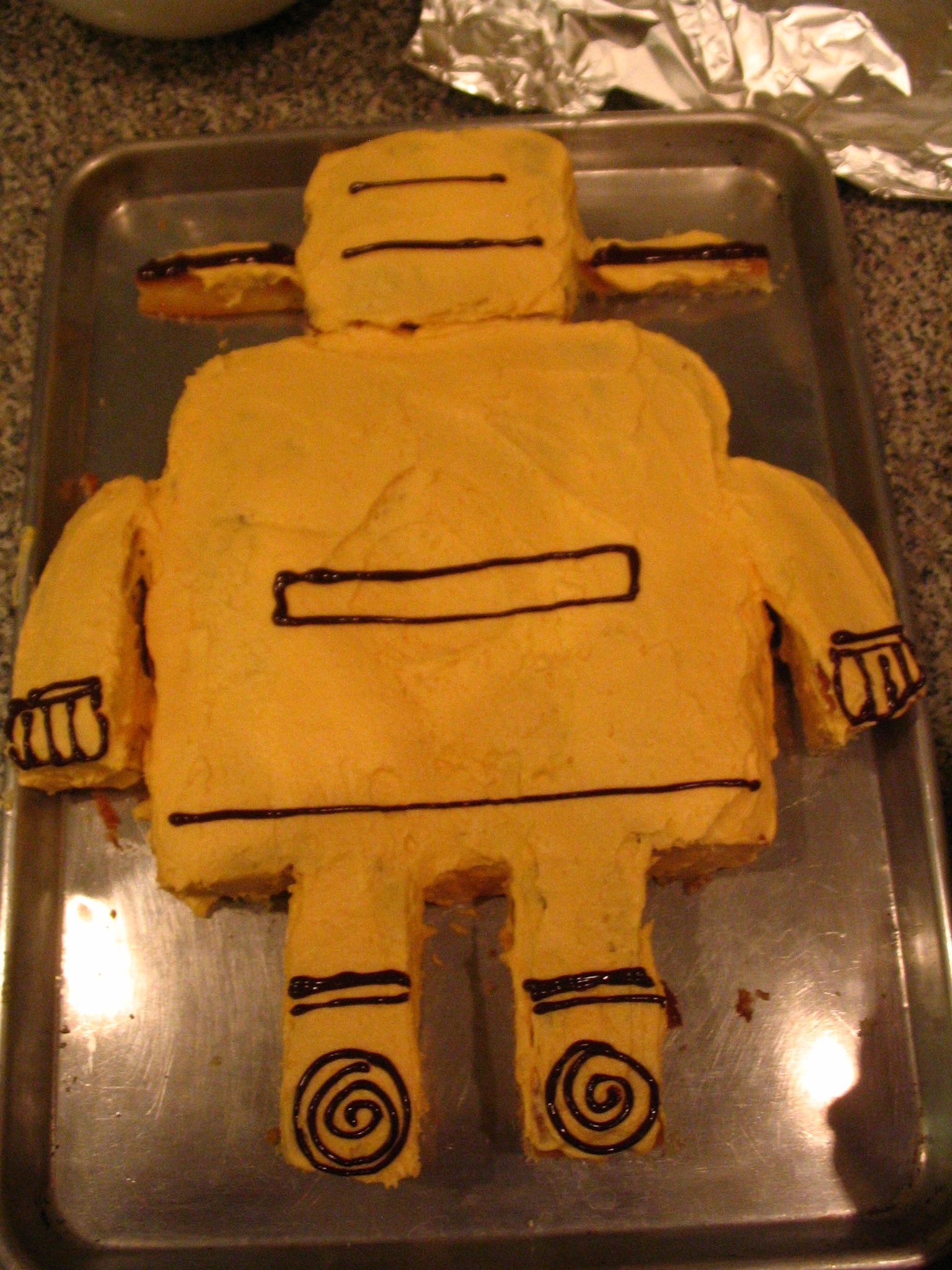 Instrucable Robot Cake : 4 Steps (with Pictures) - Instructables