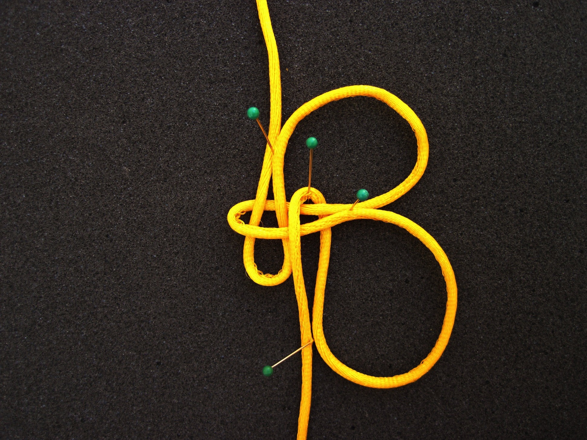 Chinese Knot Art: the 3-Leaf Clover Knot - Instructables