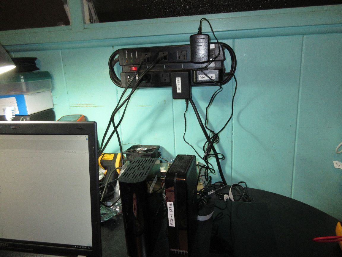 Multi-External Hard Drive Power Supply : 15 Steps (with Pictures ...