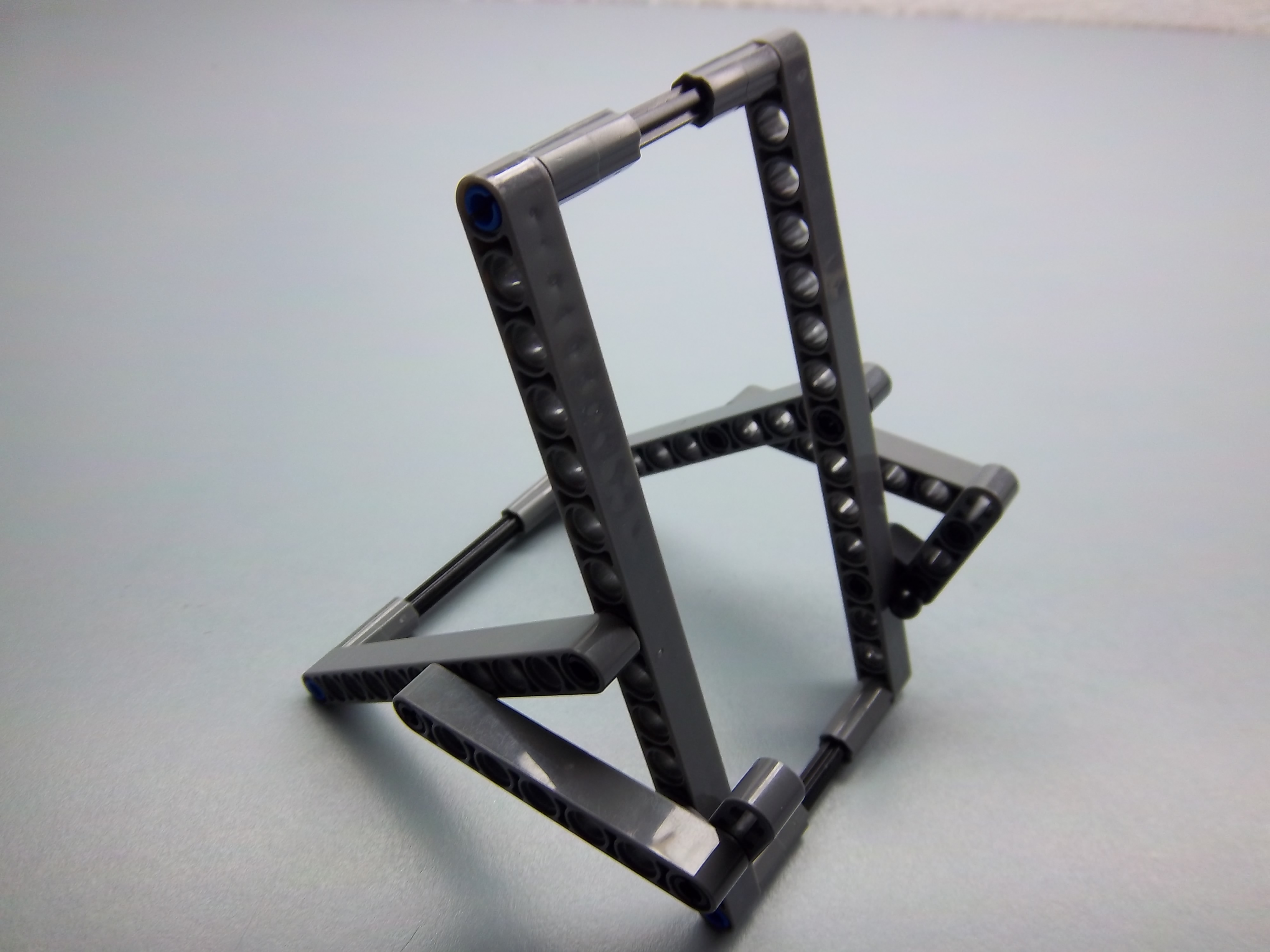 Lego Folding Tablet Stand - Instructables