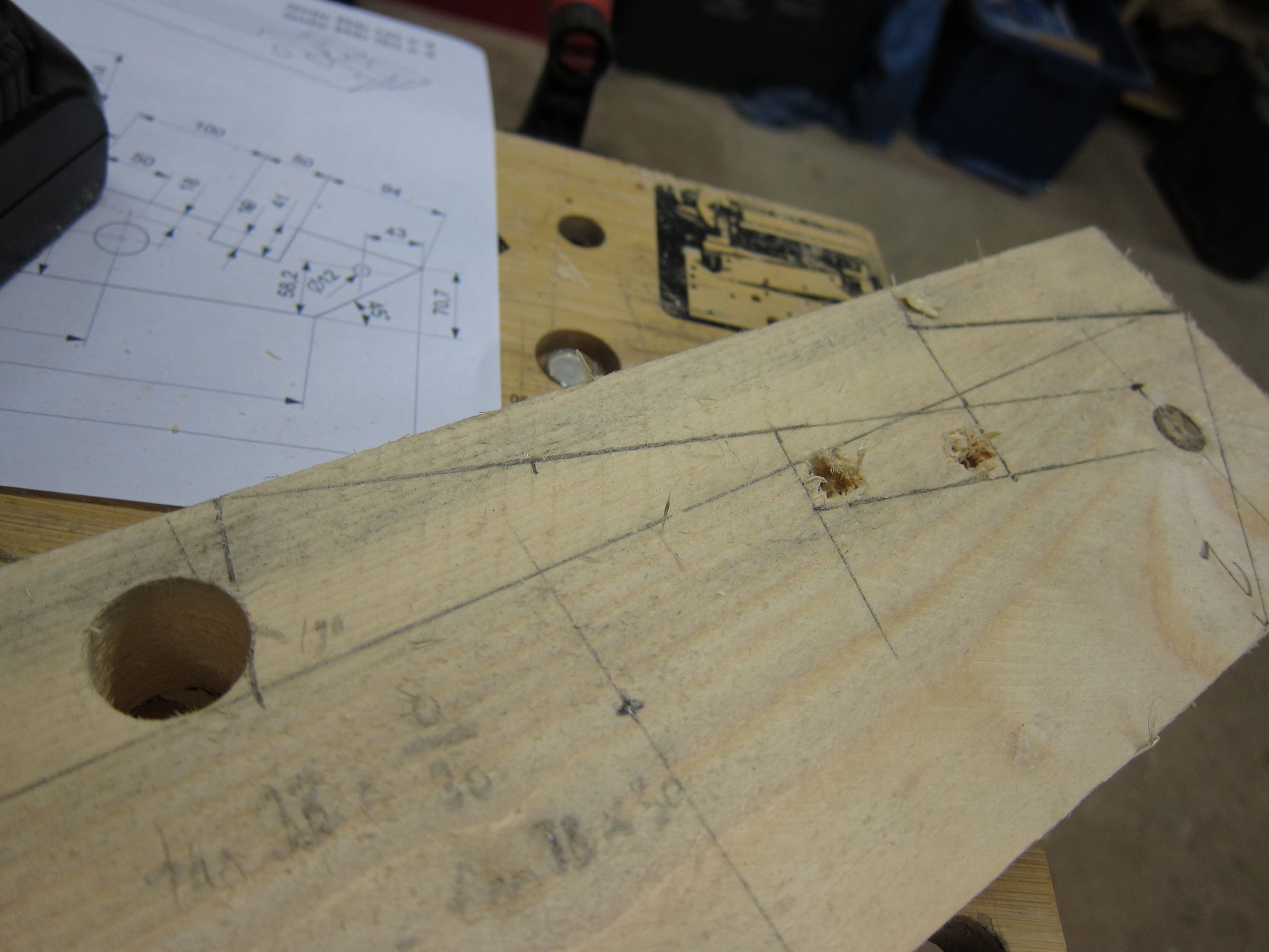 Tension Series - Floating Bed : 9 Steps (with Pictures) - Instructables