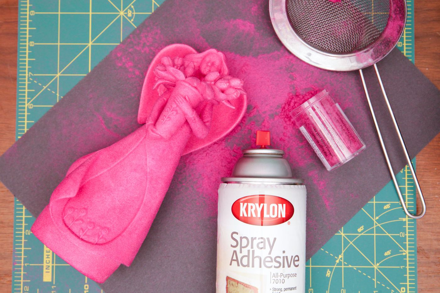 Flock a Figurine With Spray Adhesive (with Pictures) - Instructables