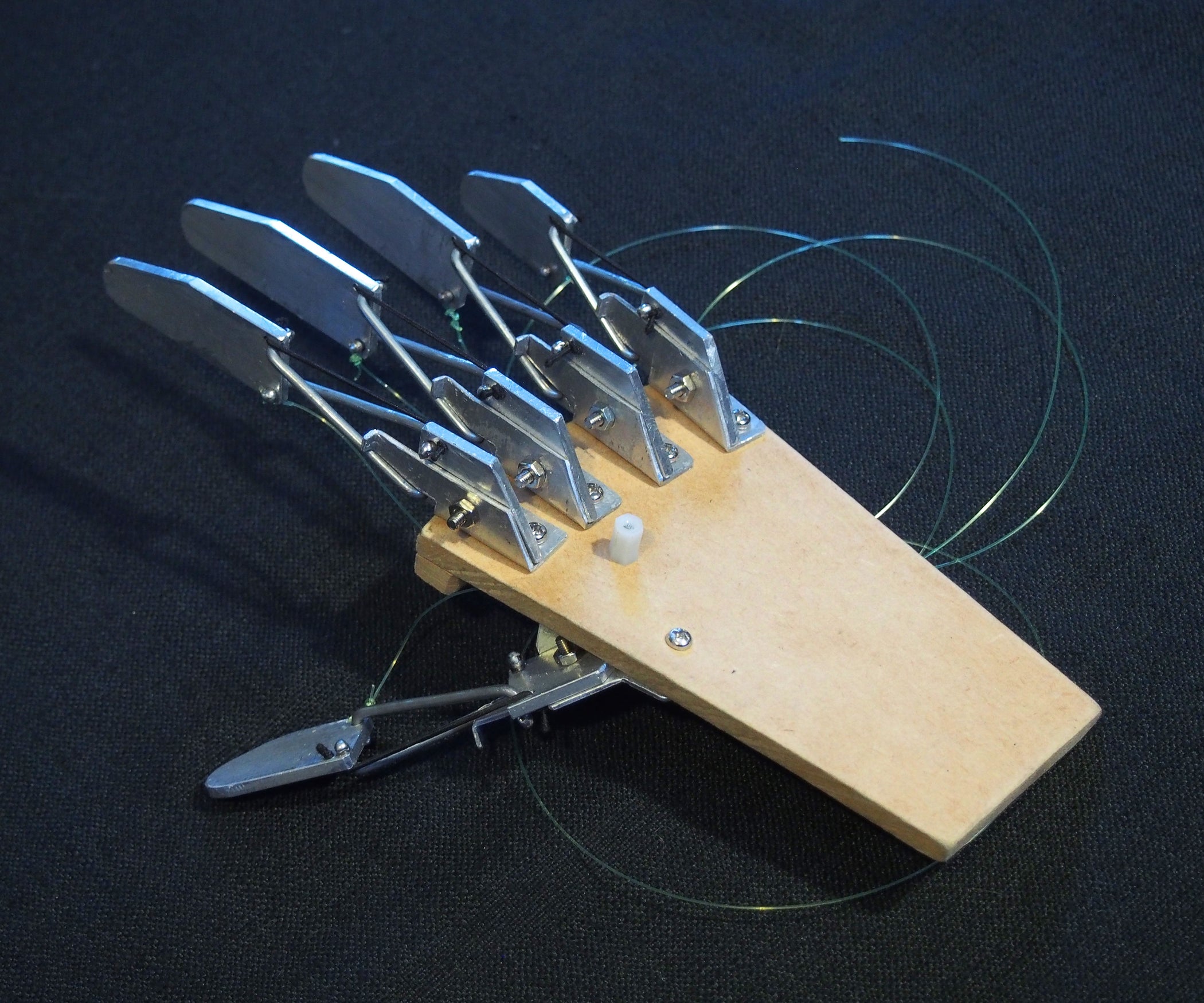 Voice Controlled Robot Hand : 8 Steps (with Pictures) - Instructables