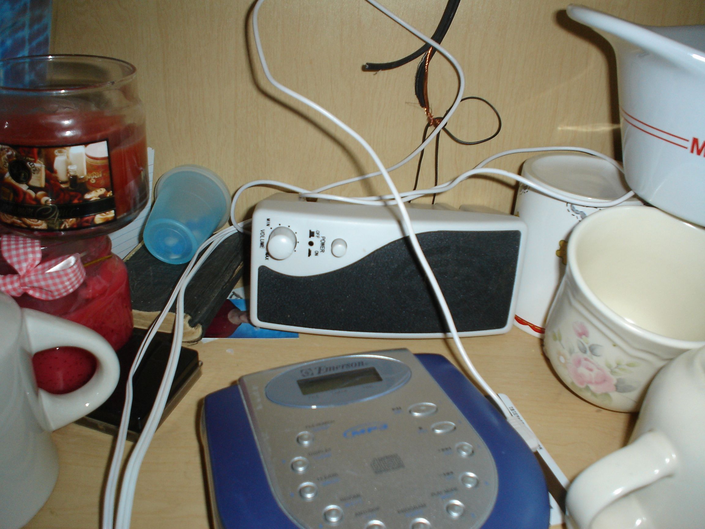 Hidden Kitchen Cd Player : 7 Steps - Instructables