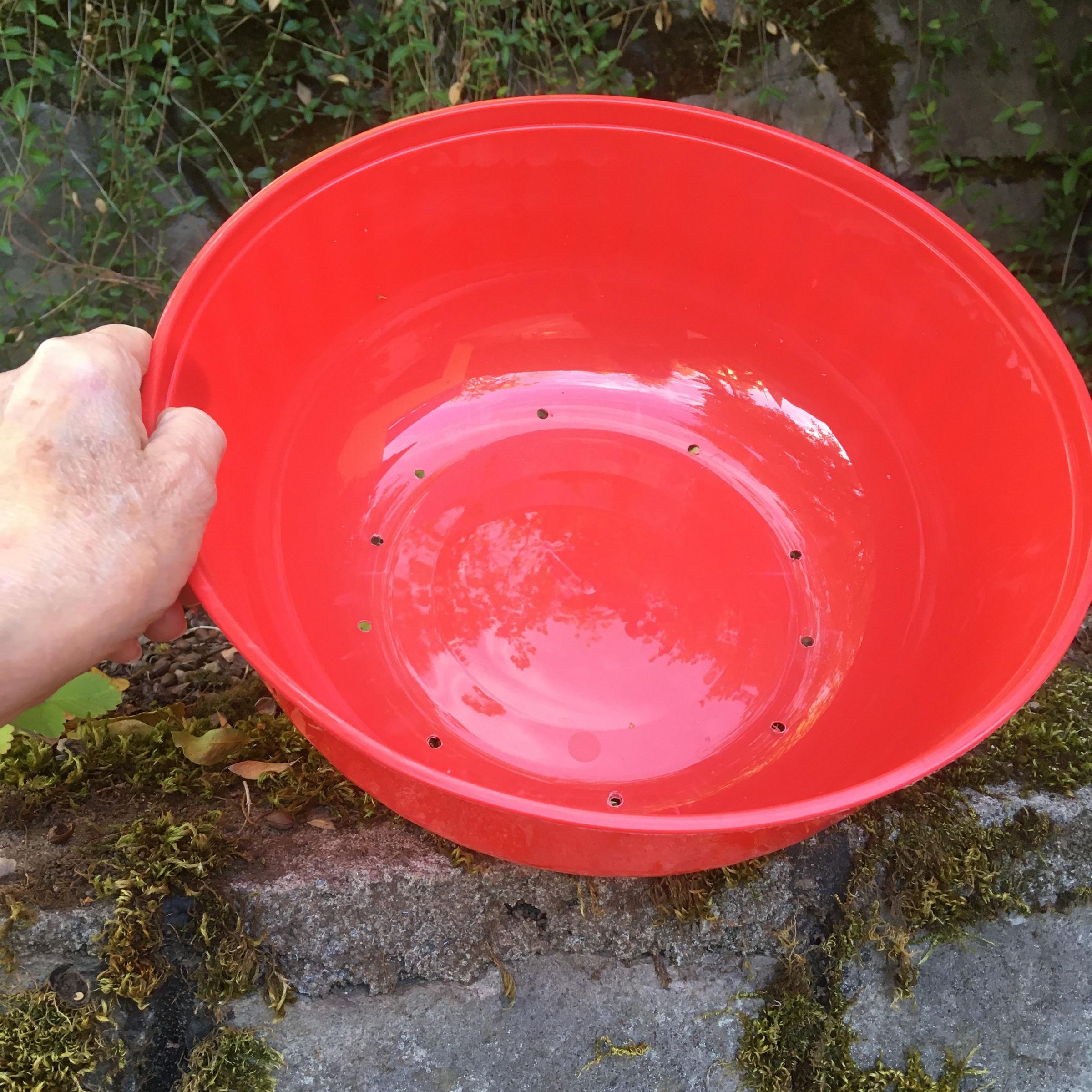 Hands-Free Portable Sink : 6 Steps (with Pictures) - Instructables