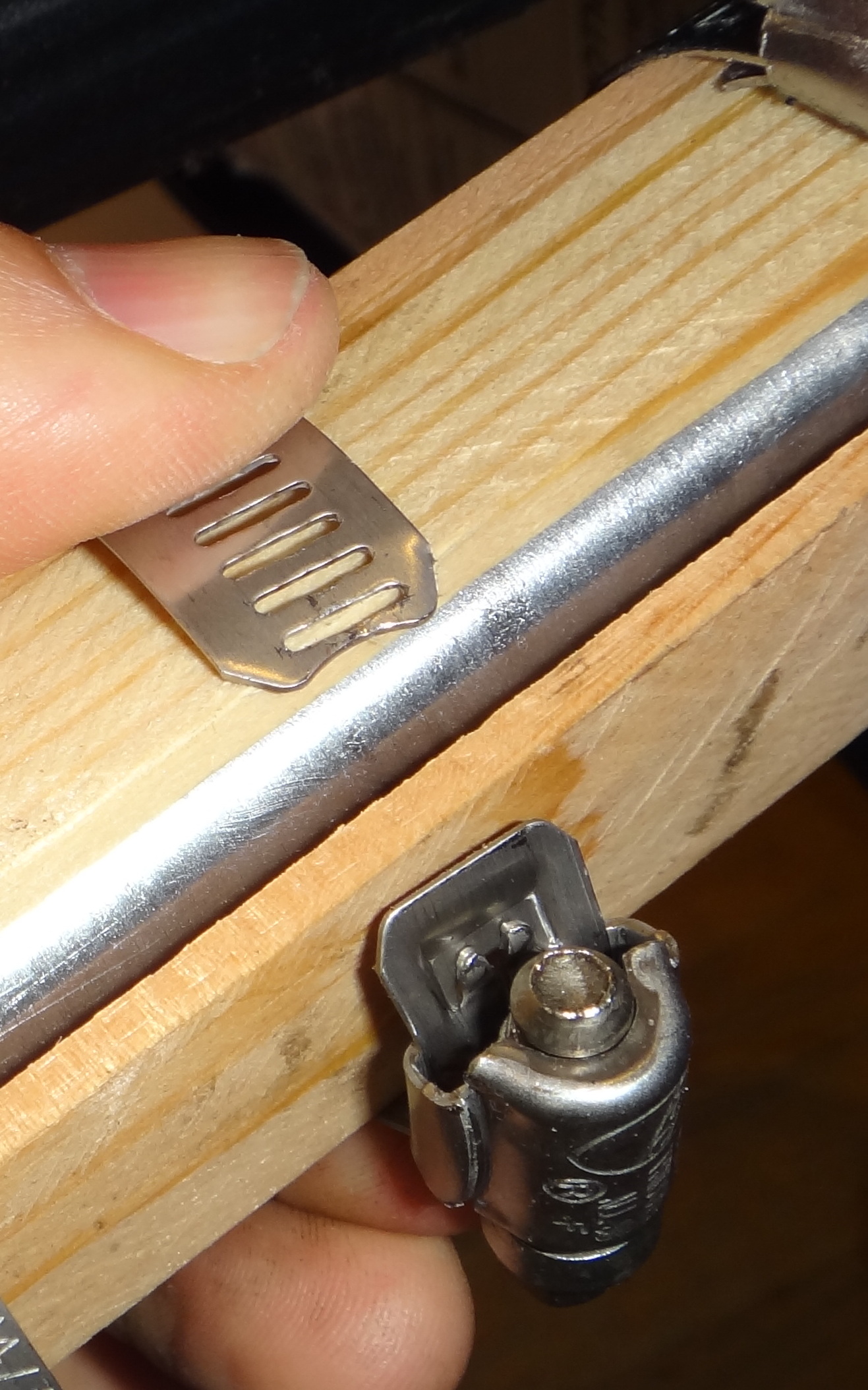 Repair a Broken Office Chair : 4 Steps - Instructables